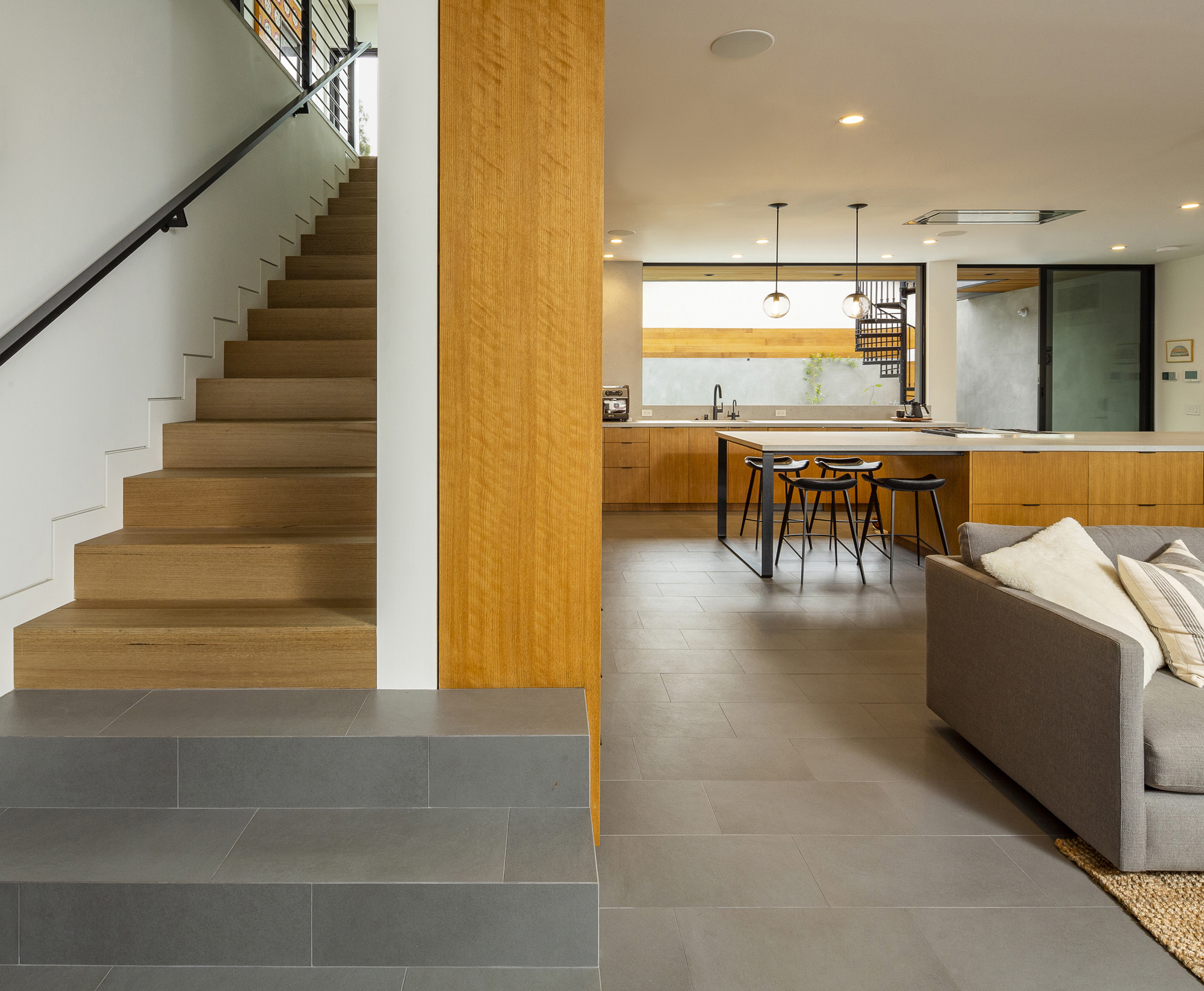 Wrap Recess House by Aaron Neubert Architects - Architizer