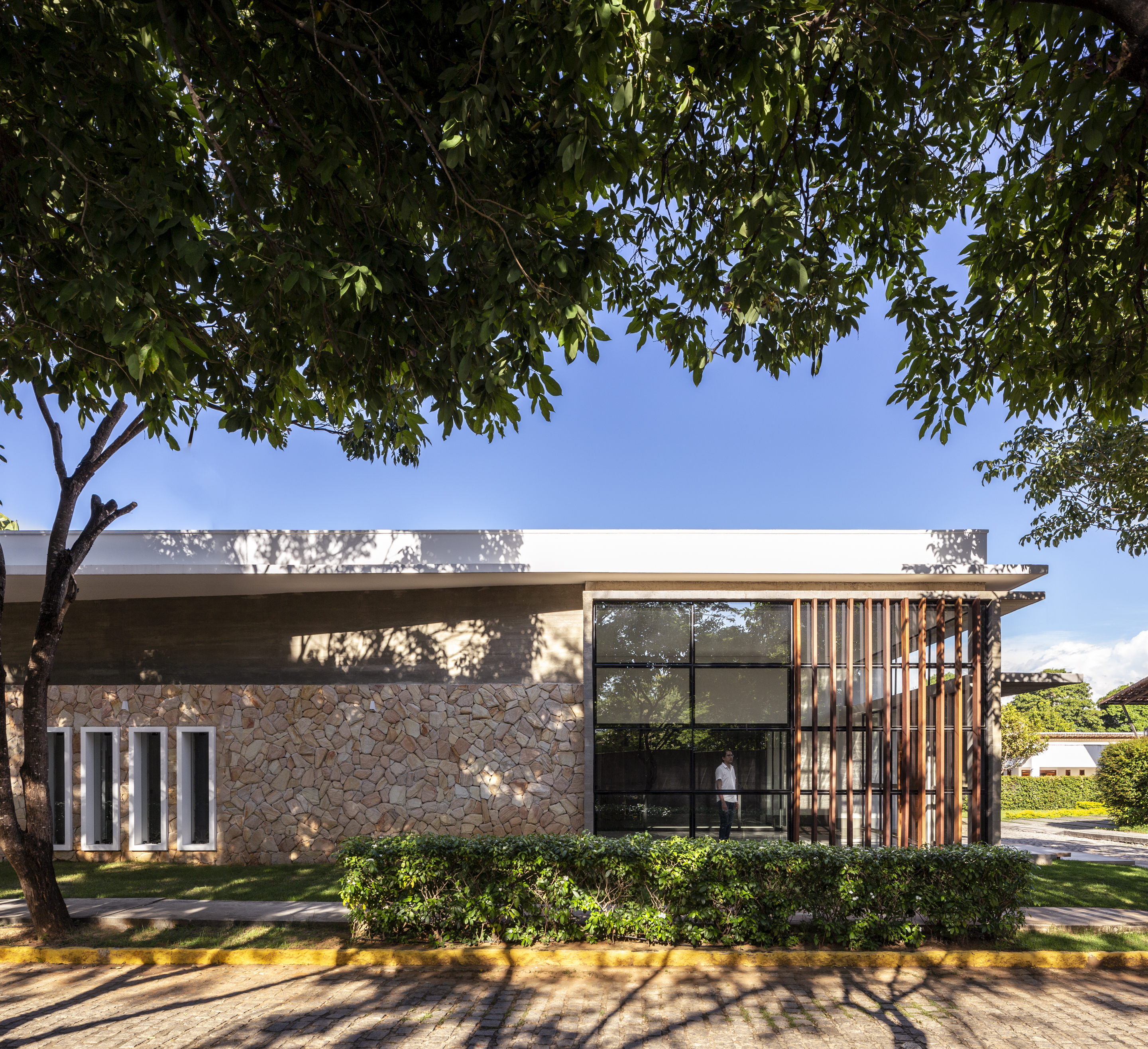 Alta house by Asa arquitetos - Architizer