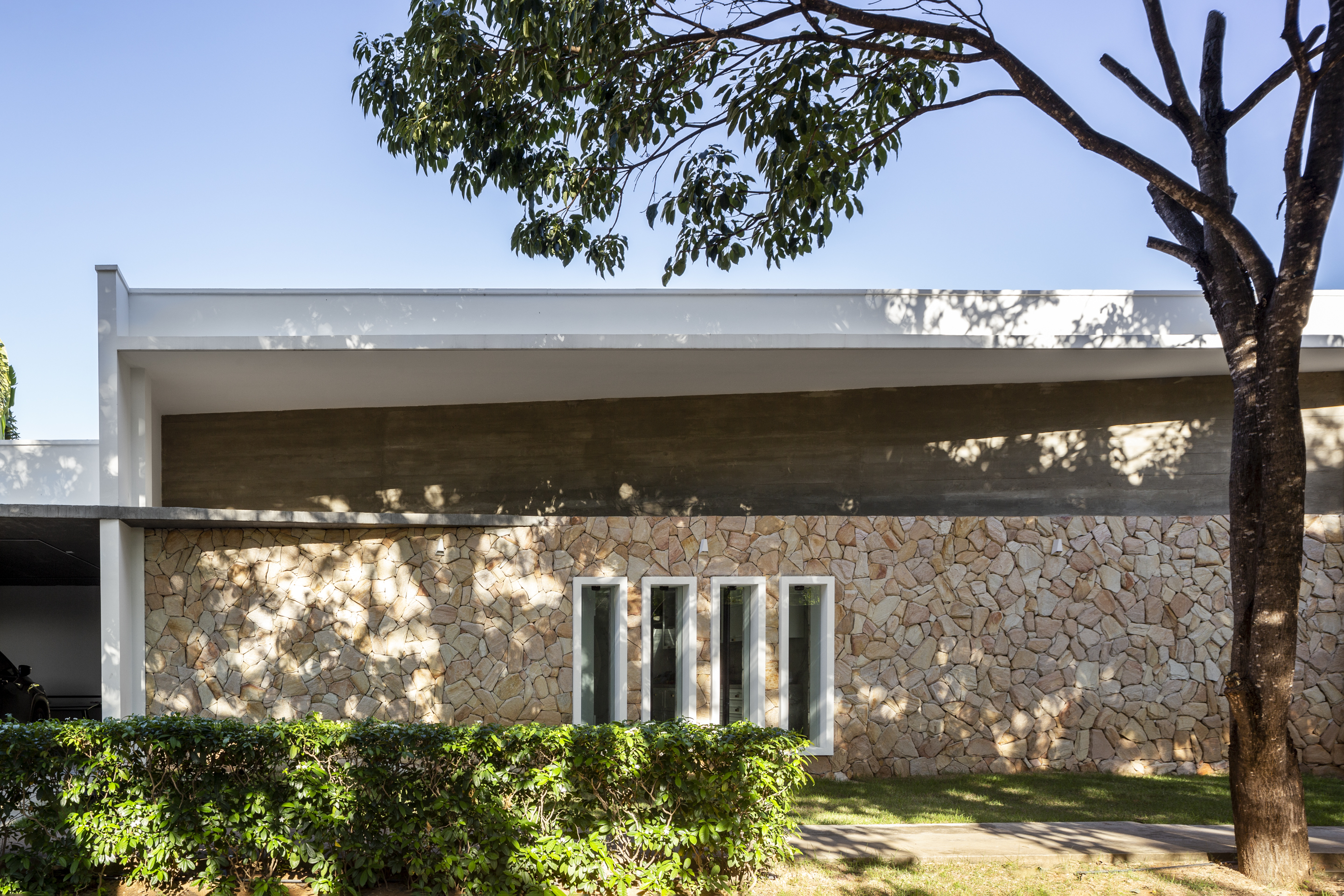 Alta house by Asa arquitetos - Architizer