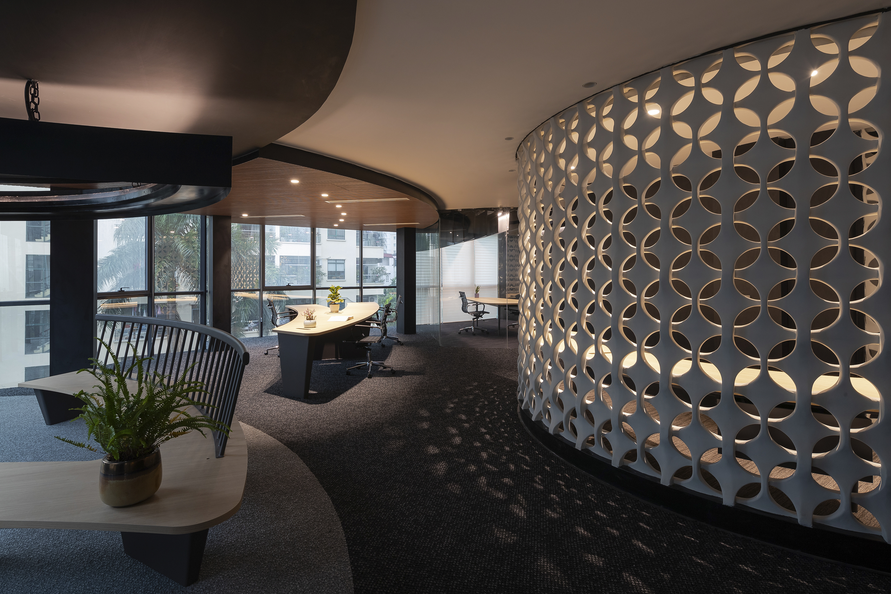Woven Screen Office by Takashi Niwa Architects - Architizer