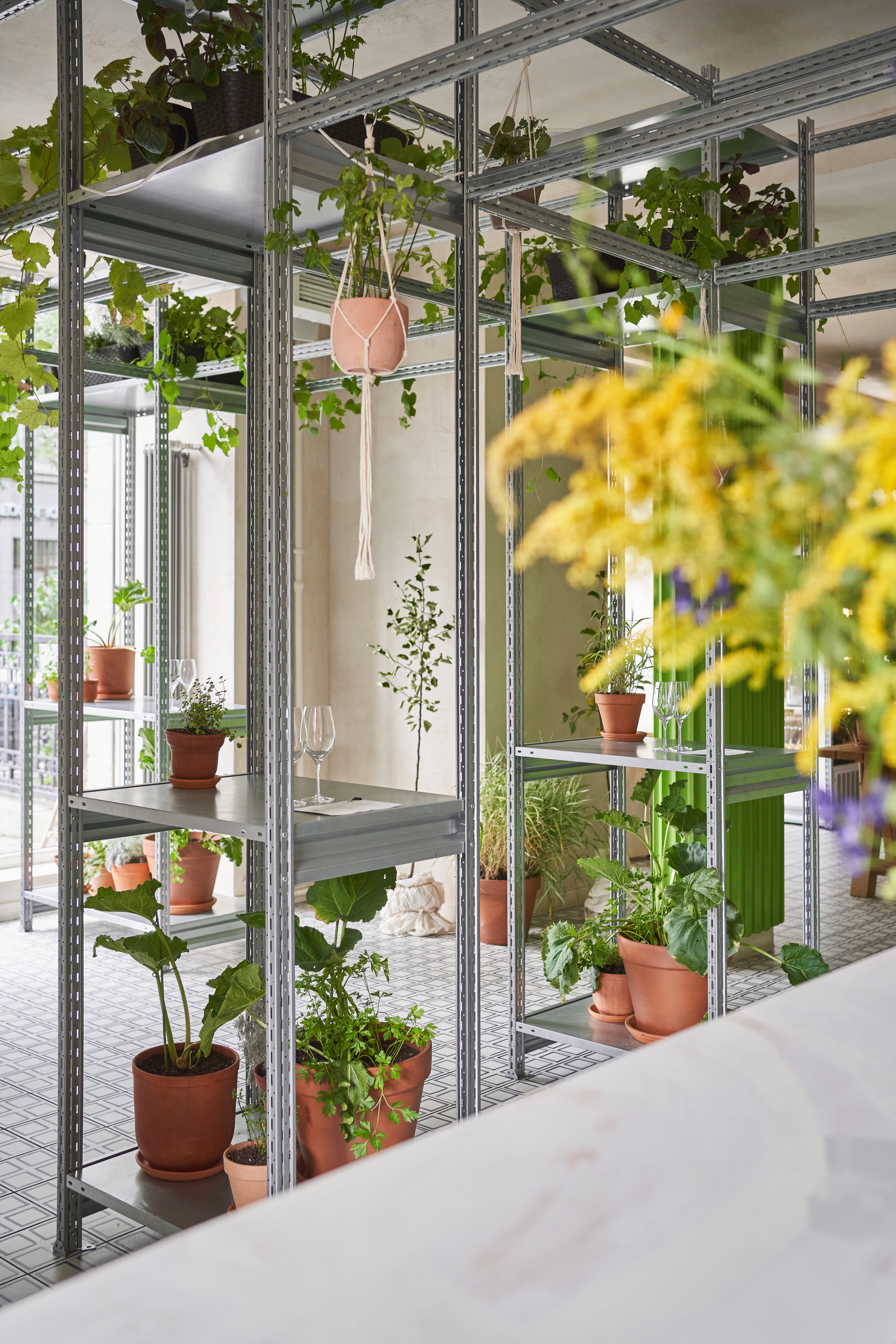 ANIMALS restaurant pop-up by DA bureau - Architizer