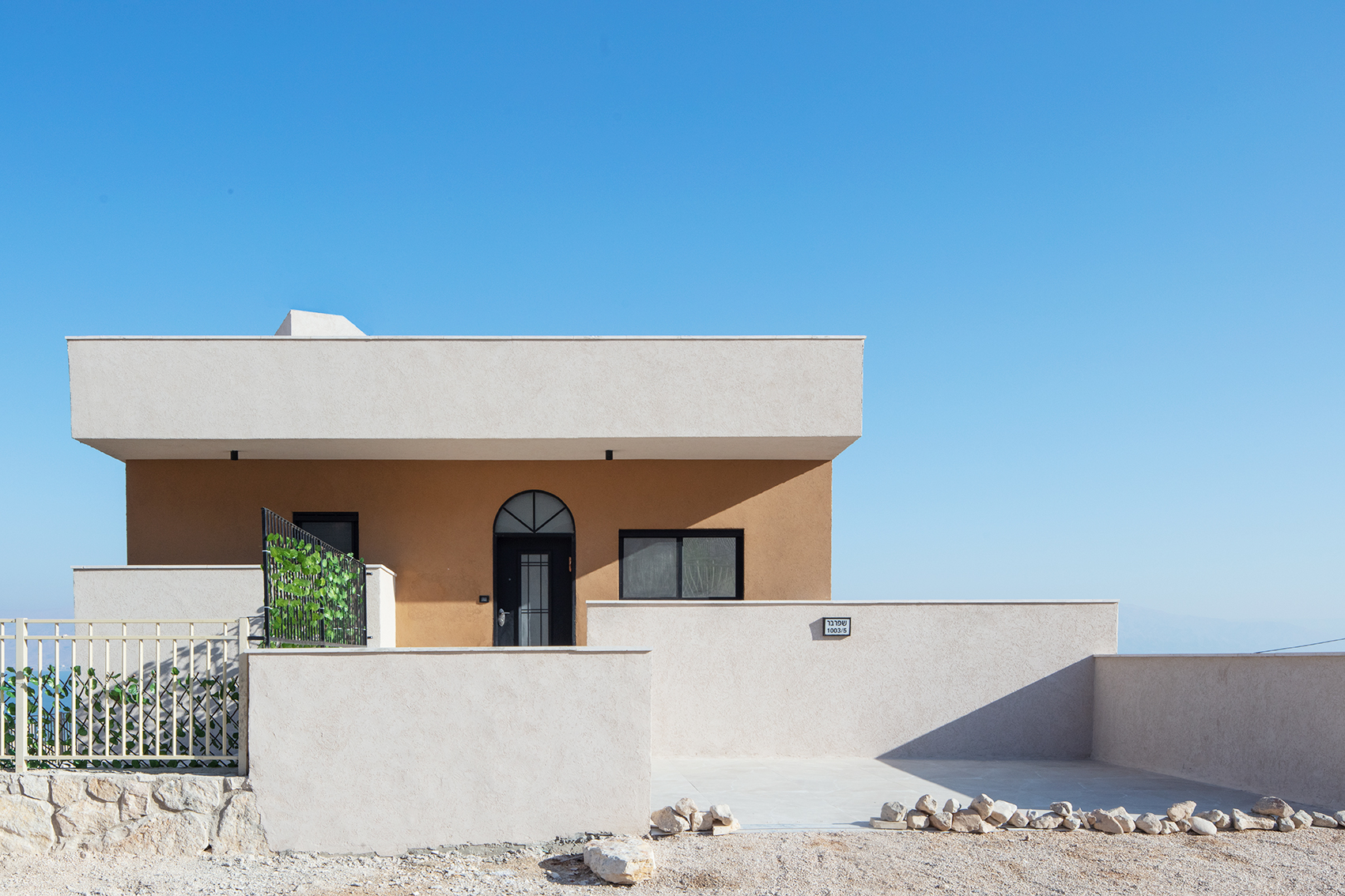 Sustainable Desert Home by Studio ST Architects - Architizer