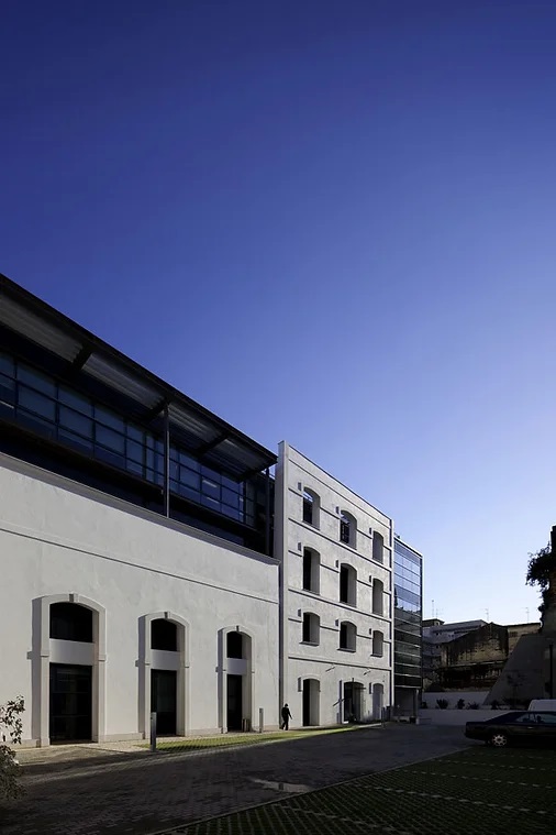 SEDE BANCO BIG by Sua Kay Architects - Architizer