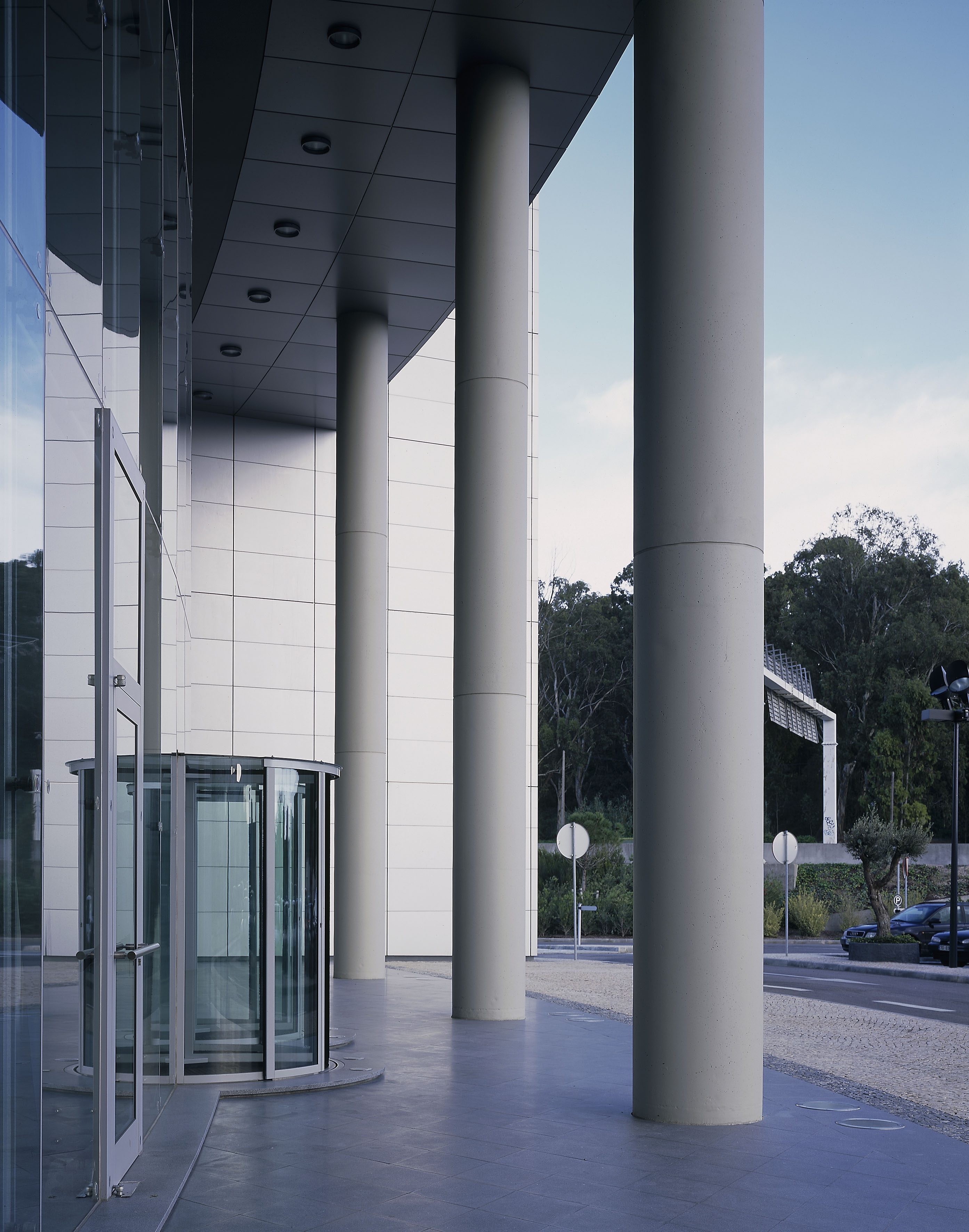 MONSANTO TOWER by Sua Kay Architects - Architizer