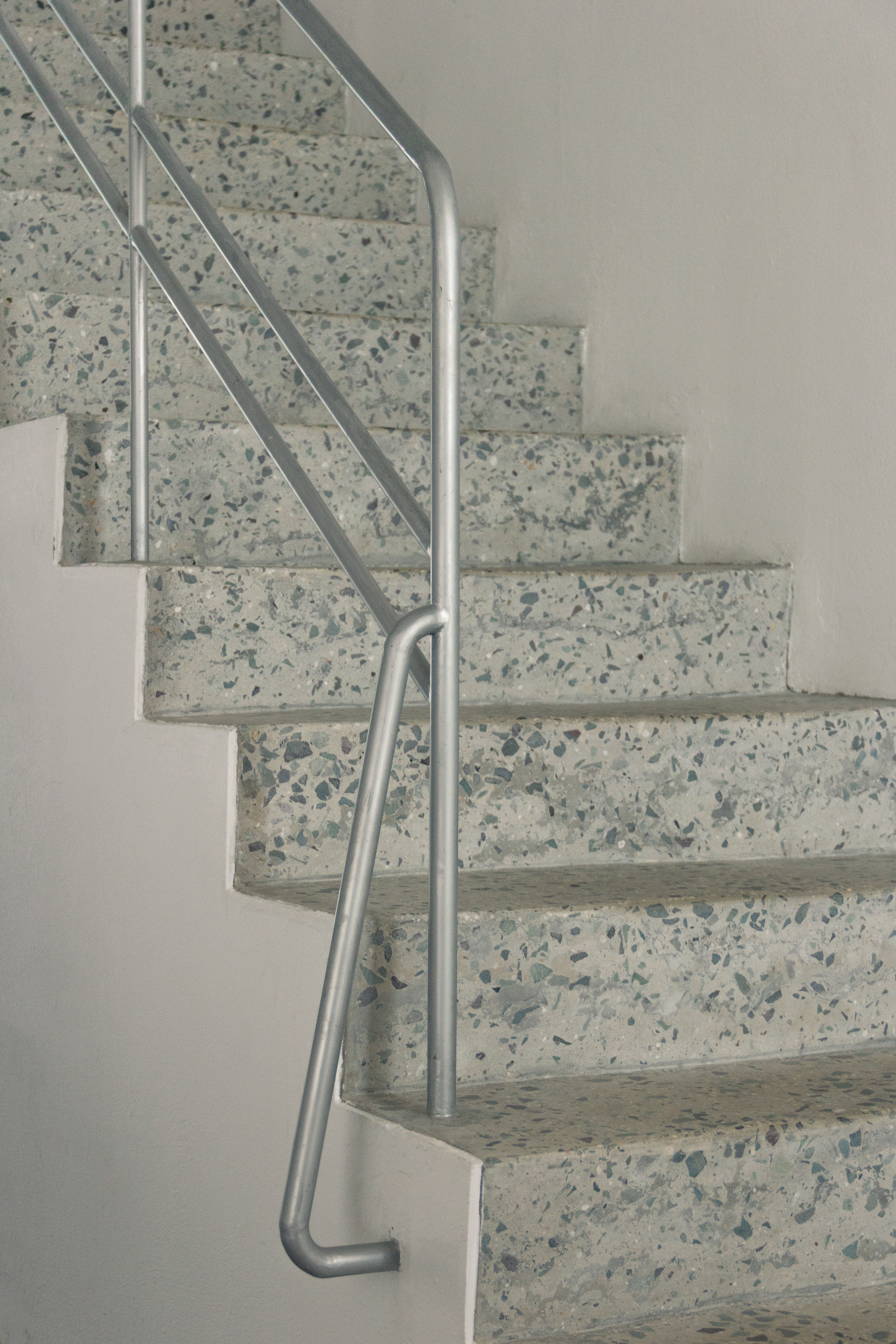 2713 House by LAITA Design - Architizer