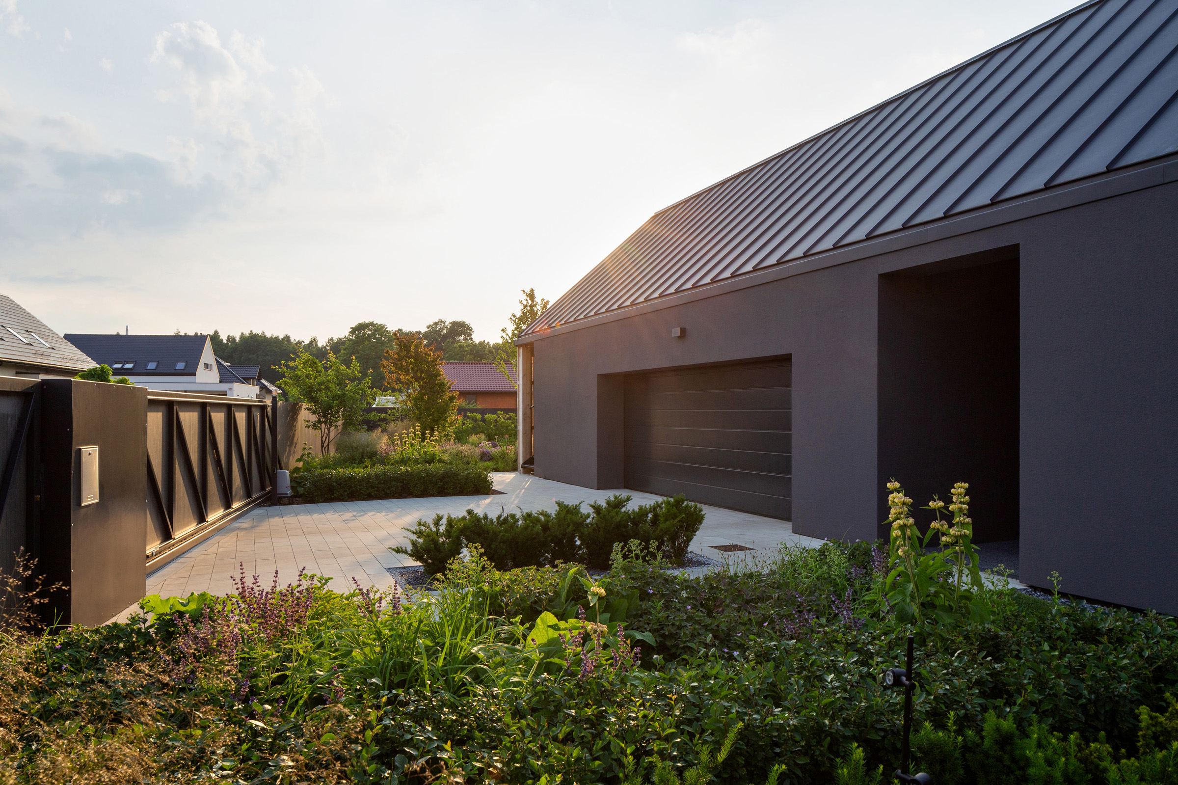 Gray house by RS+ Robert Skitek - Architizer