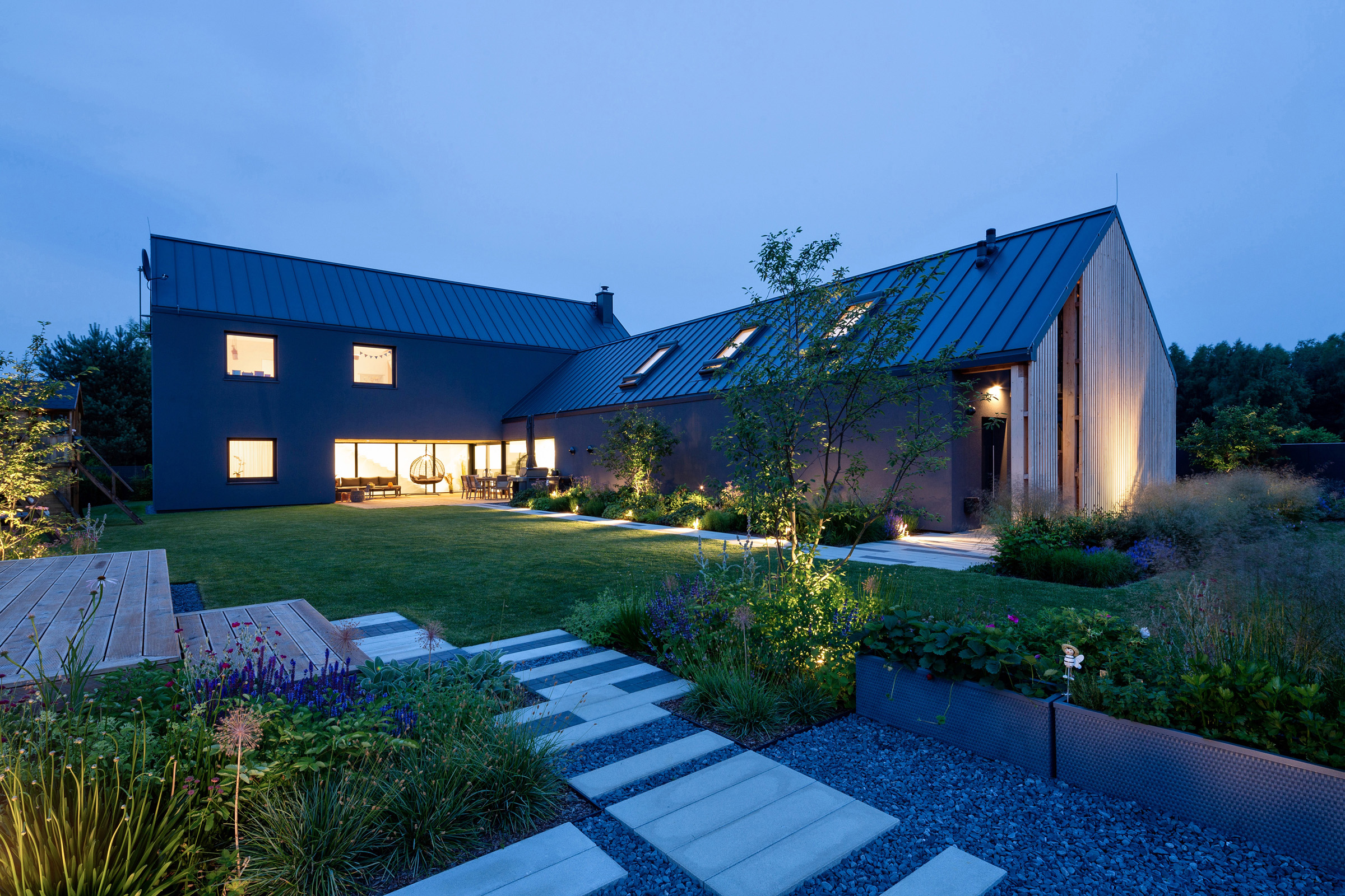 Gray house by RS+ Robert Skitek - Architizer