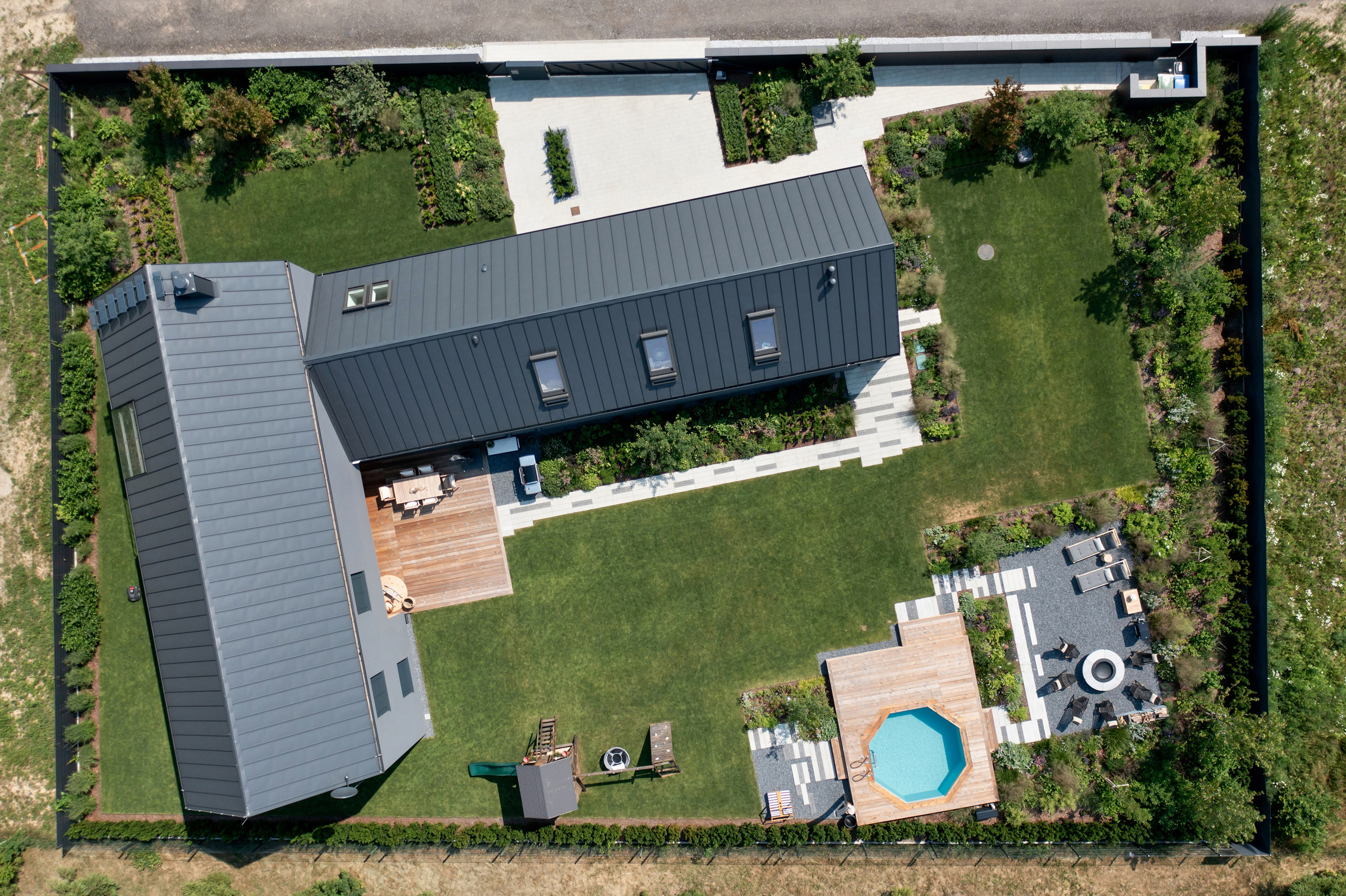 Gray house by RS+ Robert Skitek - Architizer