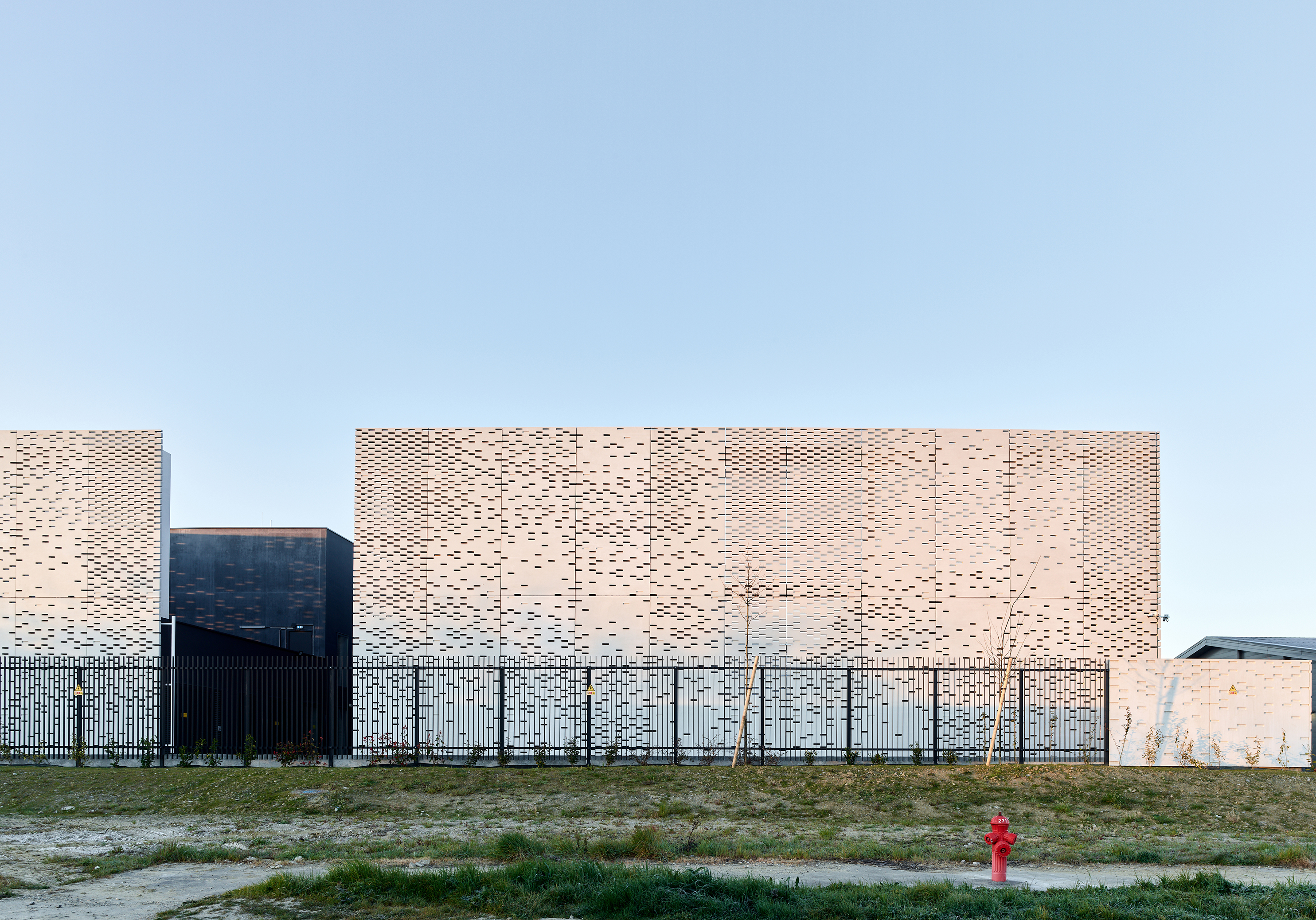Poste Source Gramont by Architecture Malacan Martres - Architizer
