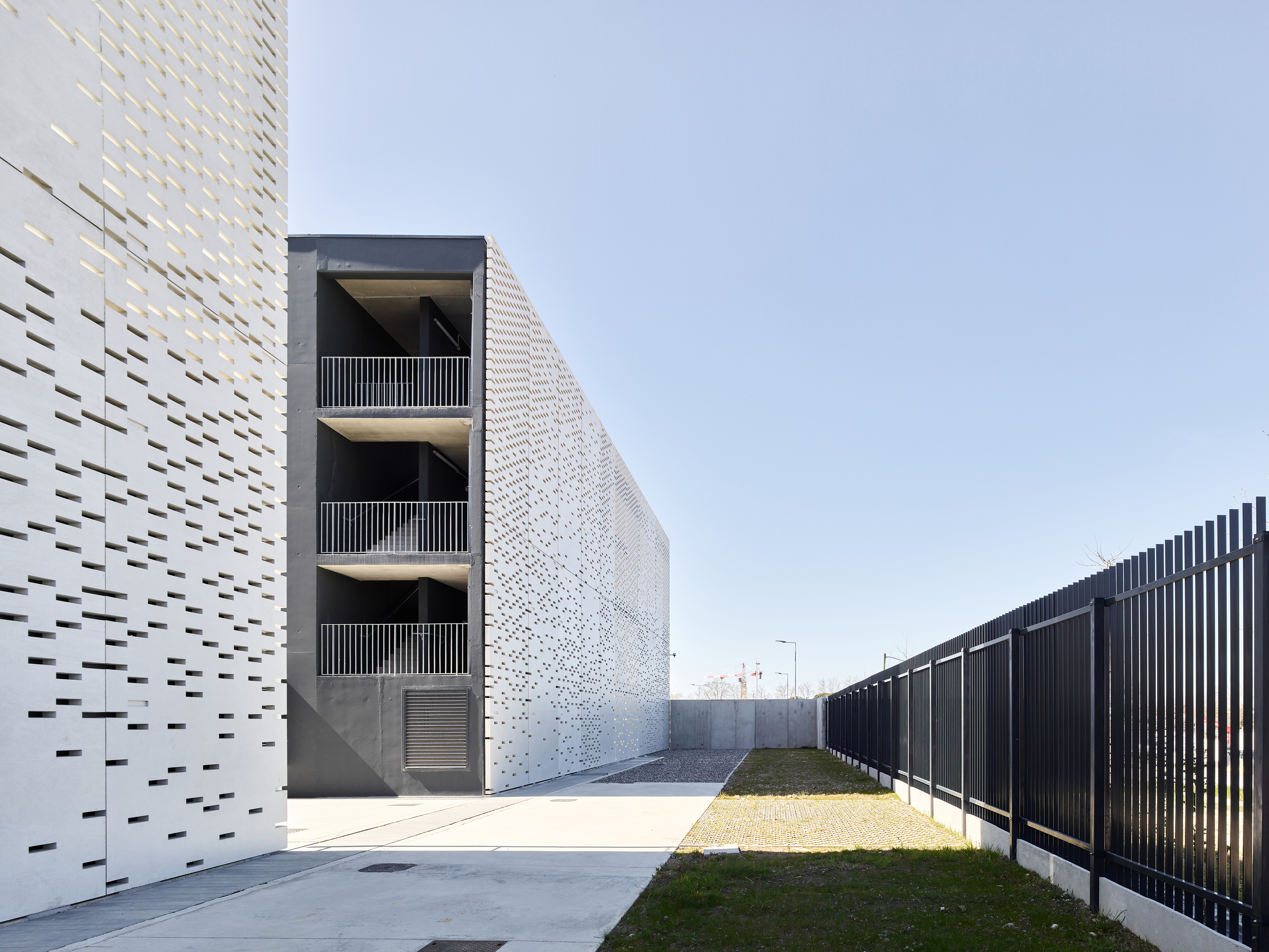 Poste Source Gramont by Architecture Malacan Martres - Architizer