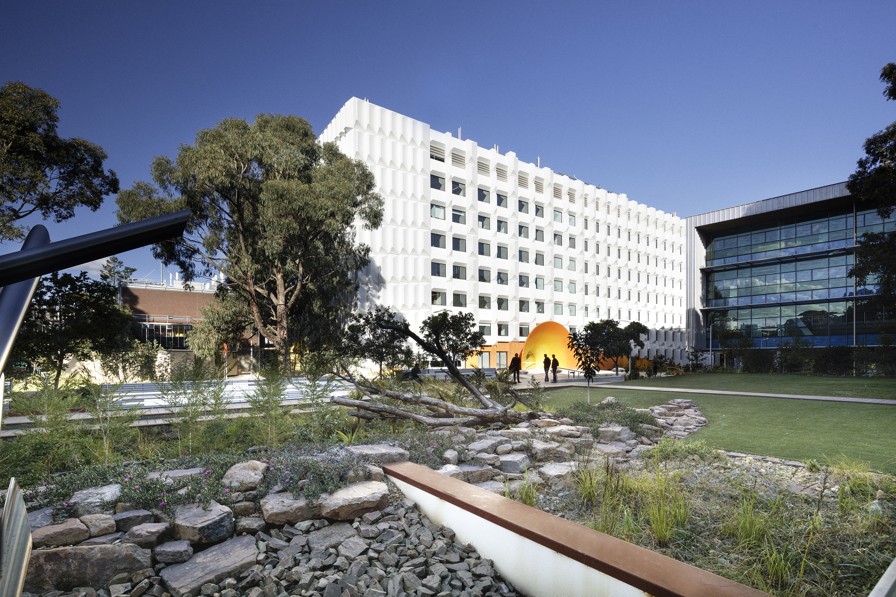 Western Precinct Monash University by Rush Wright Associates - Architizer