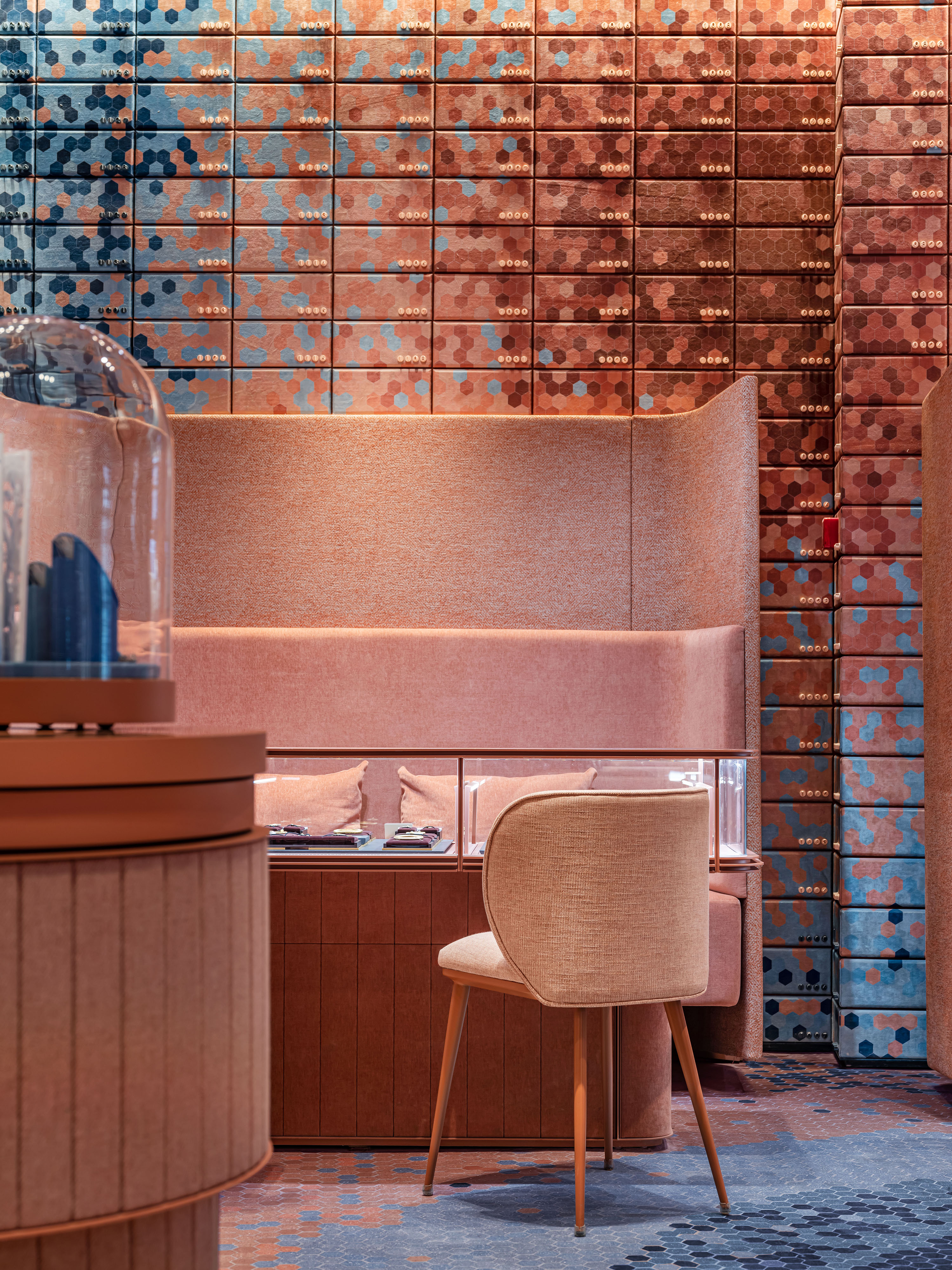 CHOW TAI FOOK CHONGQING JOY CITY SHOP by One Plus Partnership Limited ...