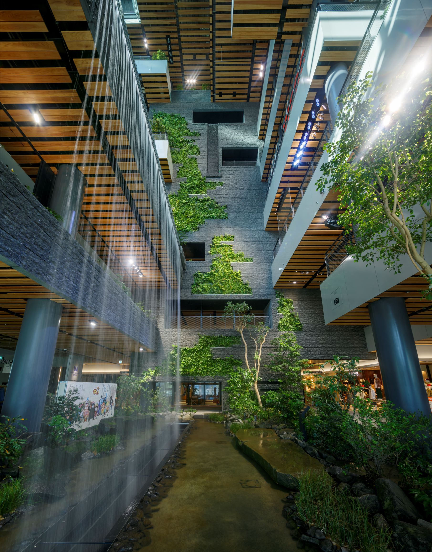 JR Kumamoto Railway Station Building by NIKKEN SEKKEI LTD - Architizer