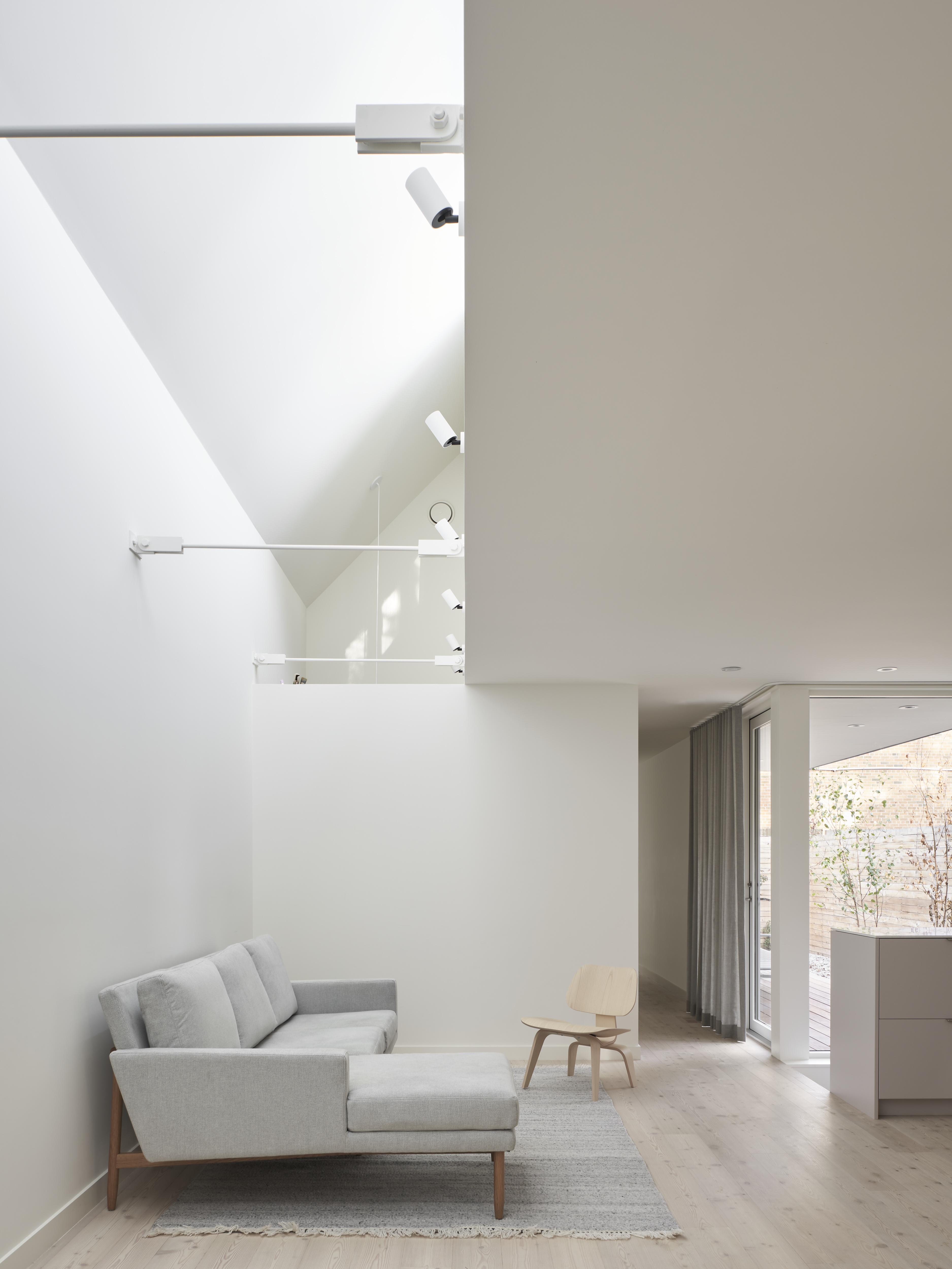 Craven Road Cottage by Anya Moryoussef Architect - Architizer
