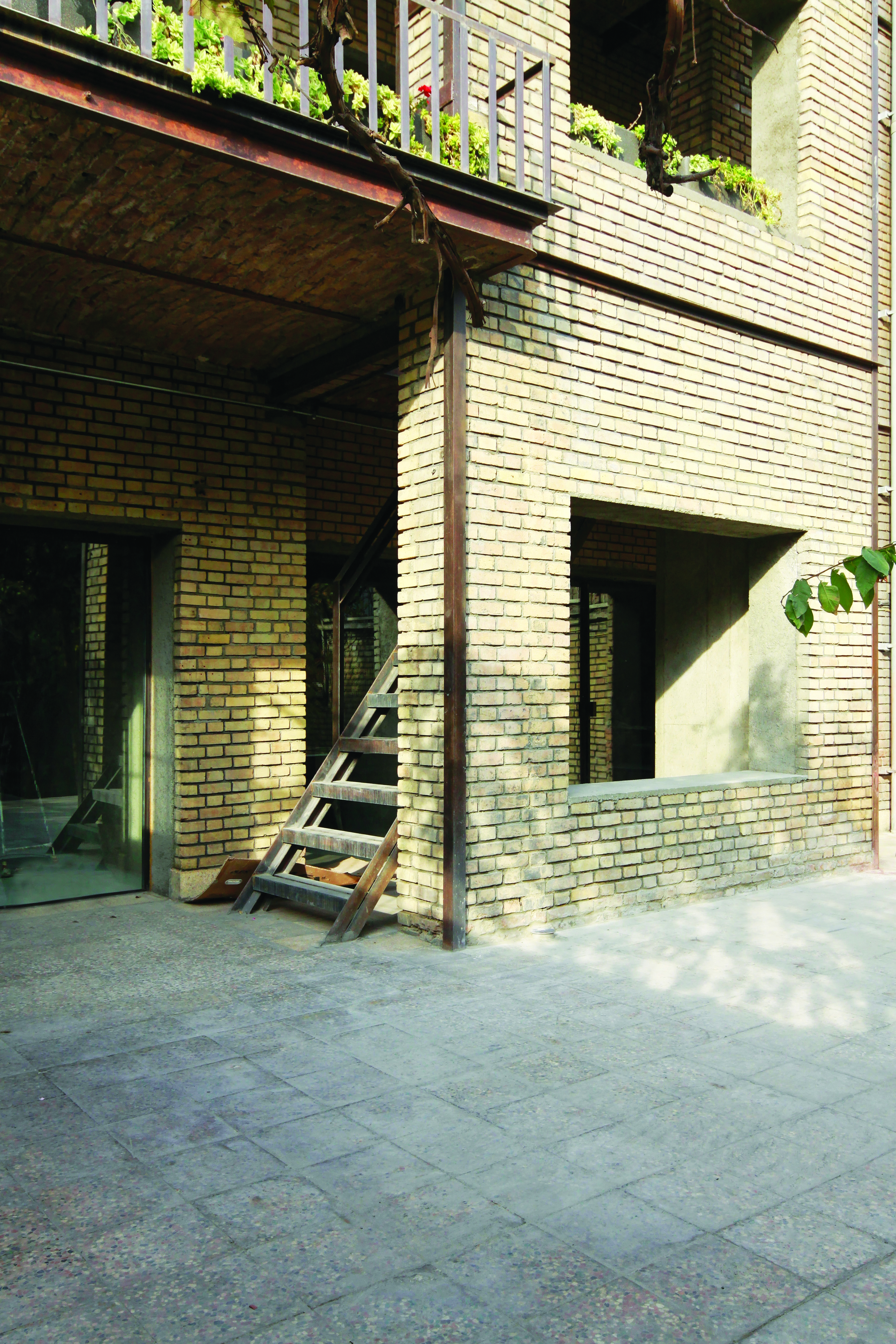 Farsh Film Studio by ZAV Architects - Architizer