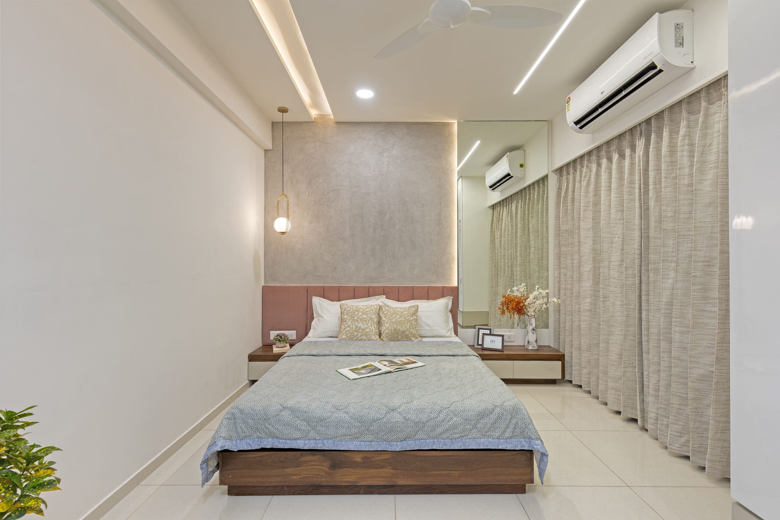 A 3 BHK Apartment Interior Design at Orchid Heaven by Montdor Interior ...