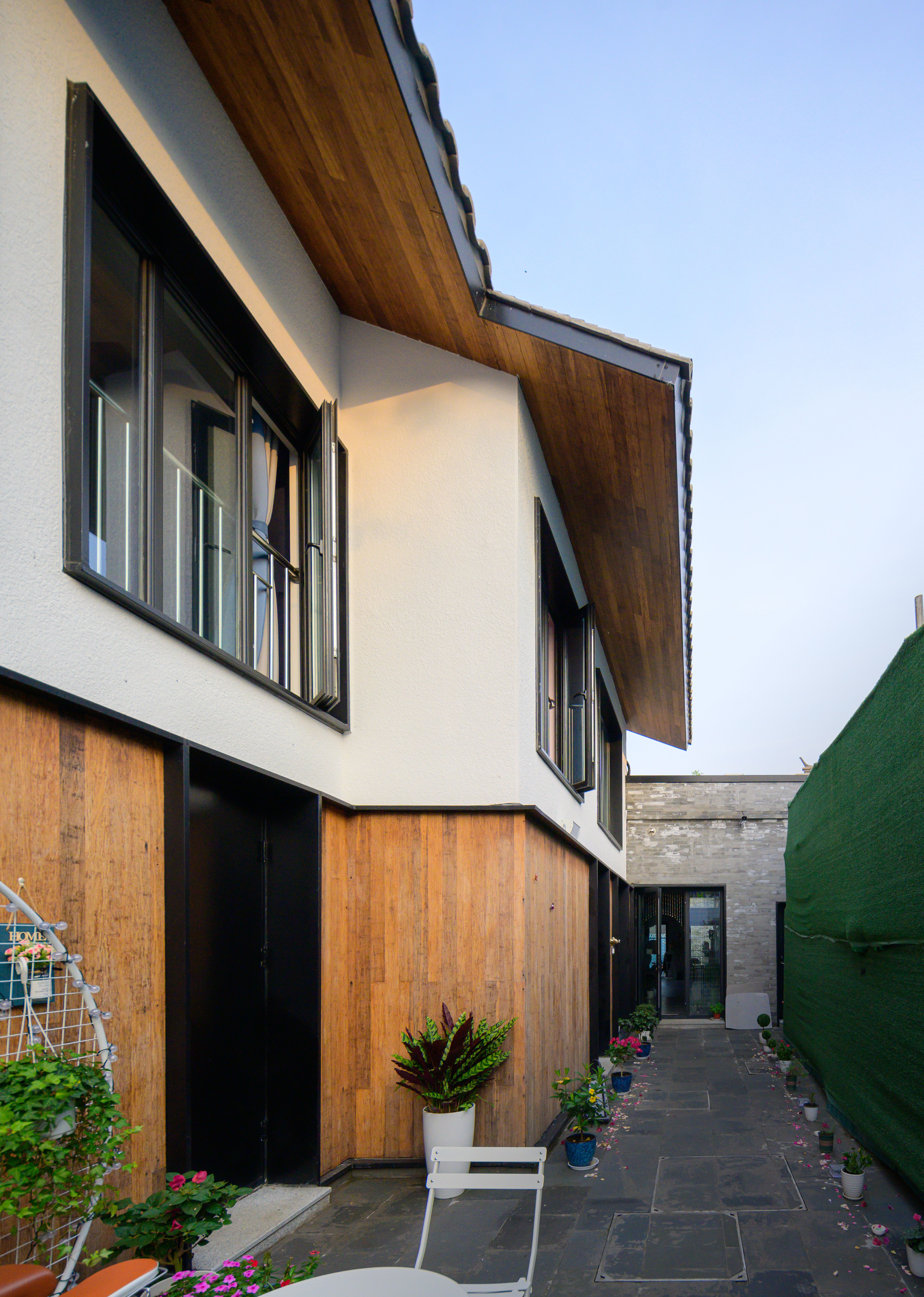 Courtyards Renovation of the Moshikou Neighborhood by Beijing AN-Design ...