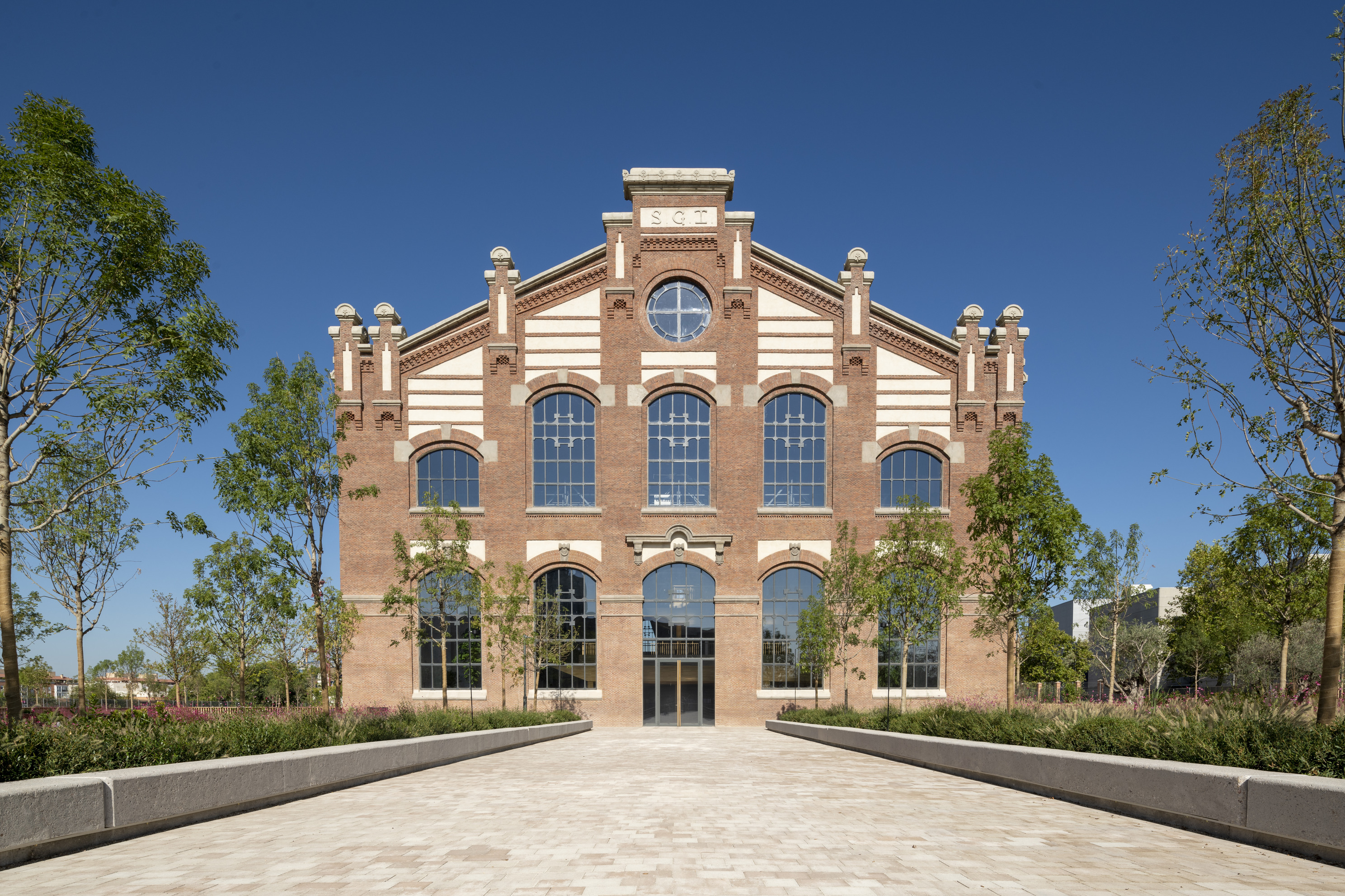 Ombú by Foster + Partners - Architizer