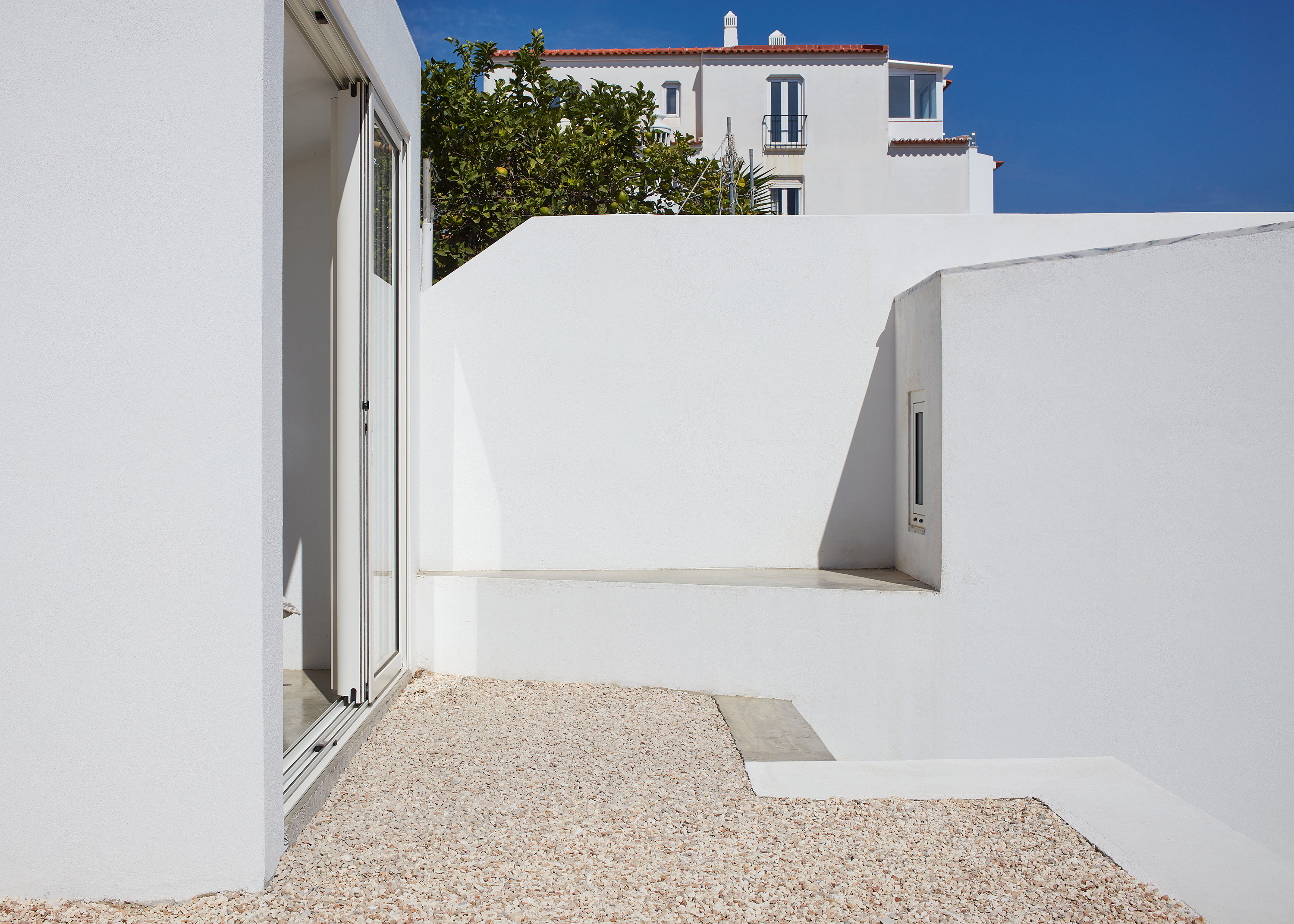 Bairro Operário House by TAEP/AAP - Architizer