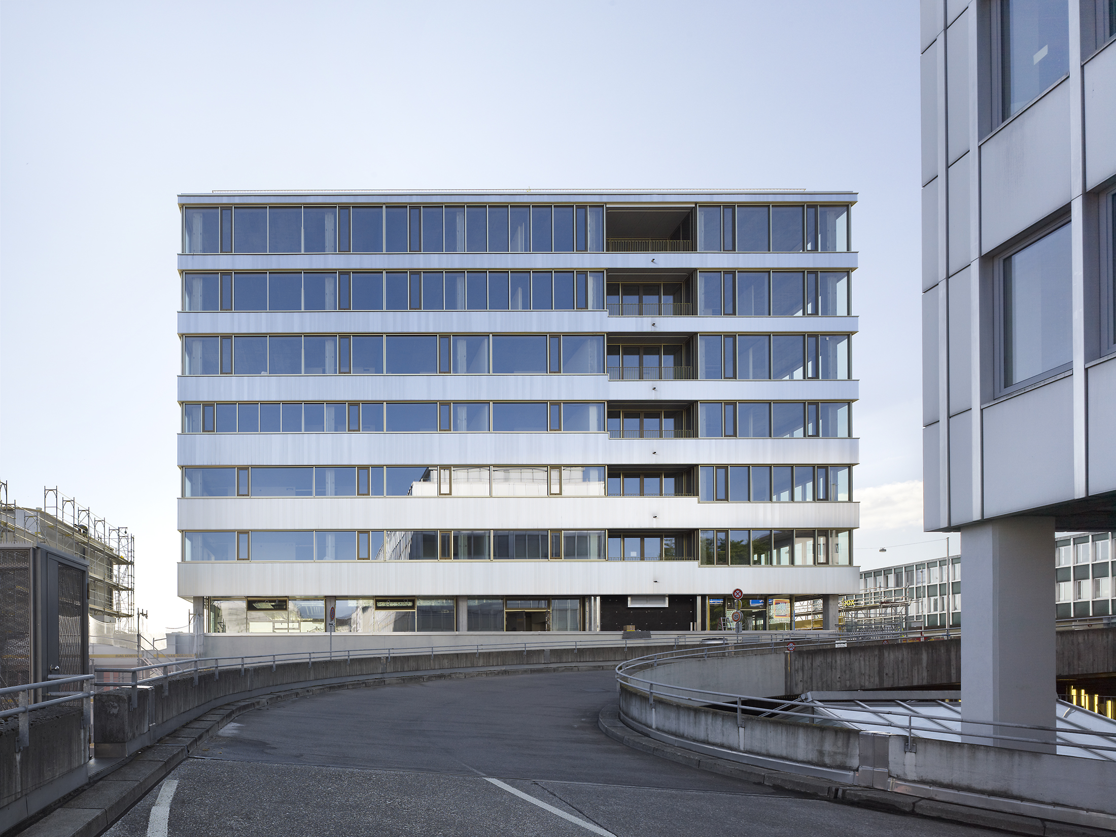 Brückenkopf Bern | Conversion of office building into housing by Bauart ...