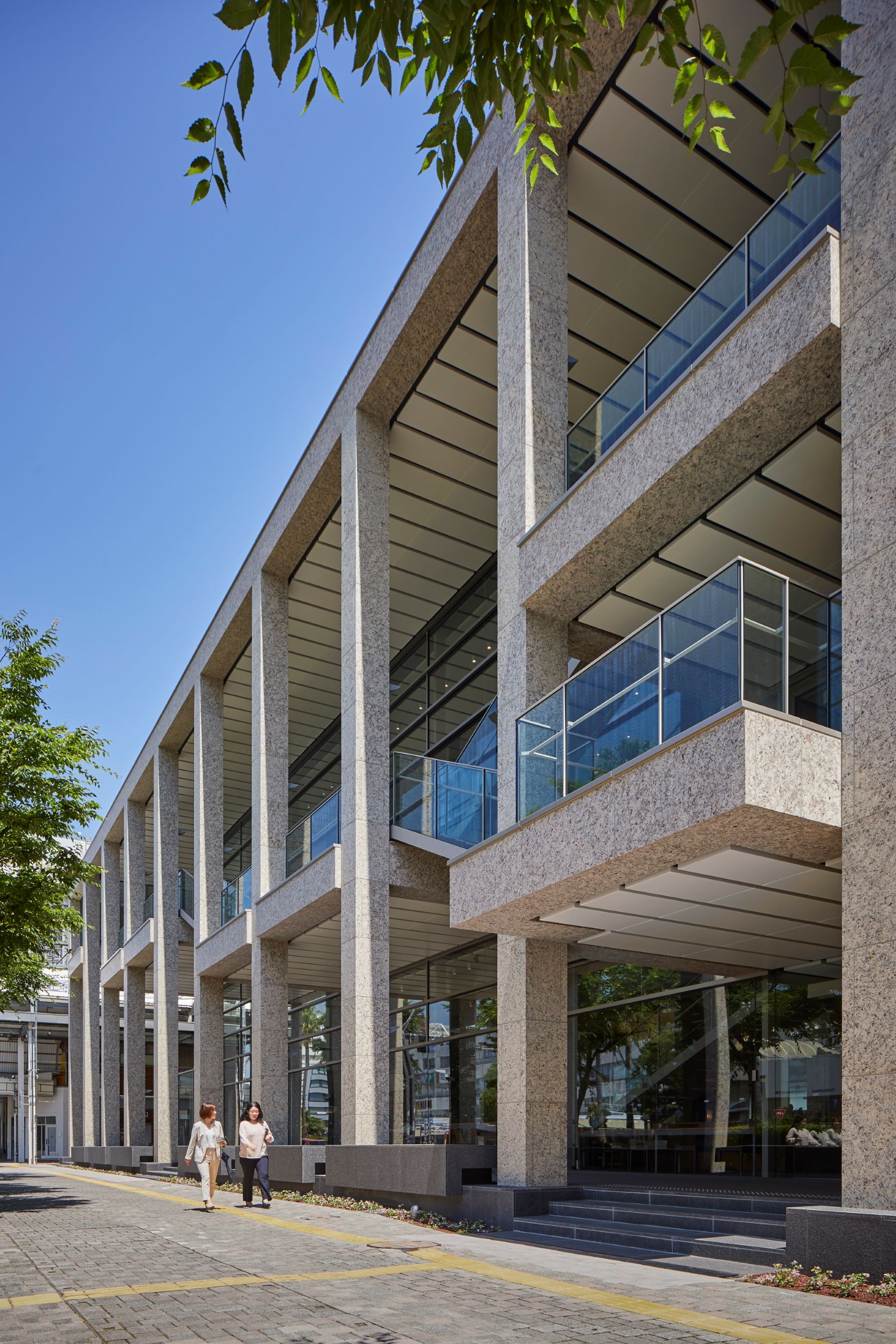 Awa Bank Head Office Sales Department Building by NIKKEN SEKKEI LTD ...