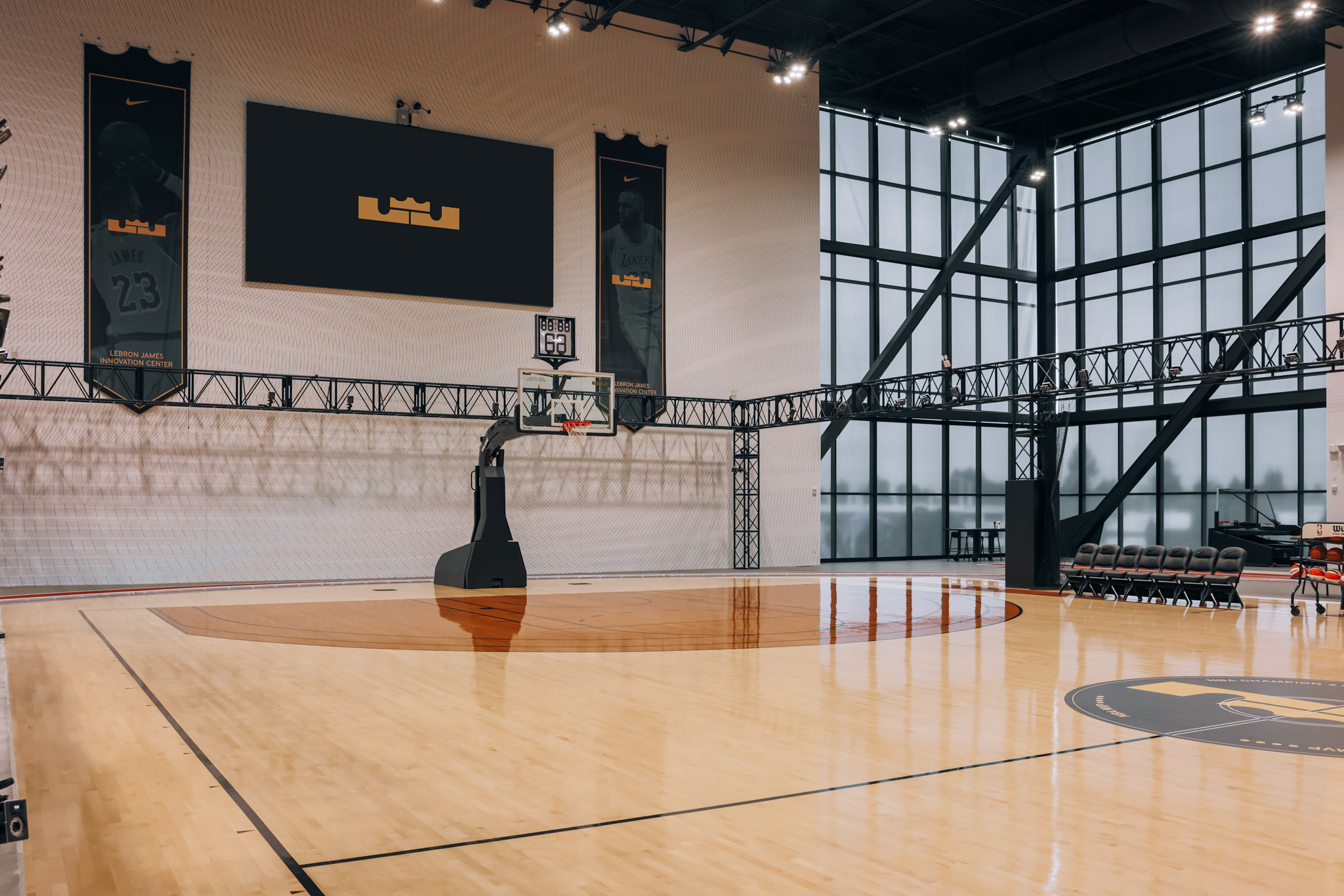 The LeBron James Innovation Center at Nike World Headquarters by Olson ...