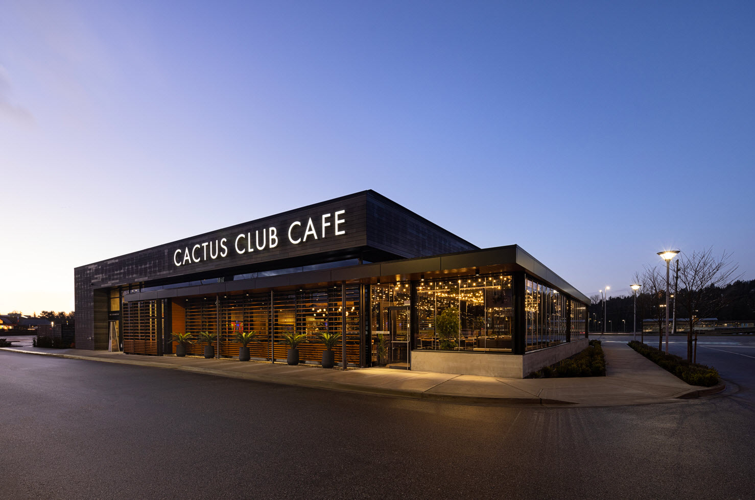 Cactus Club Cafe Coquitlam Centre by Assembledge+ - Architizer