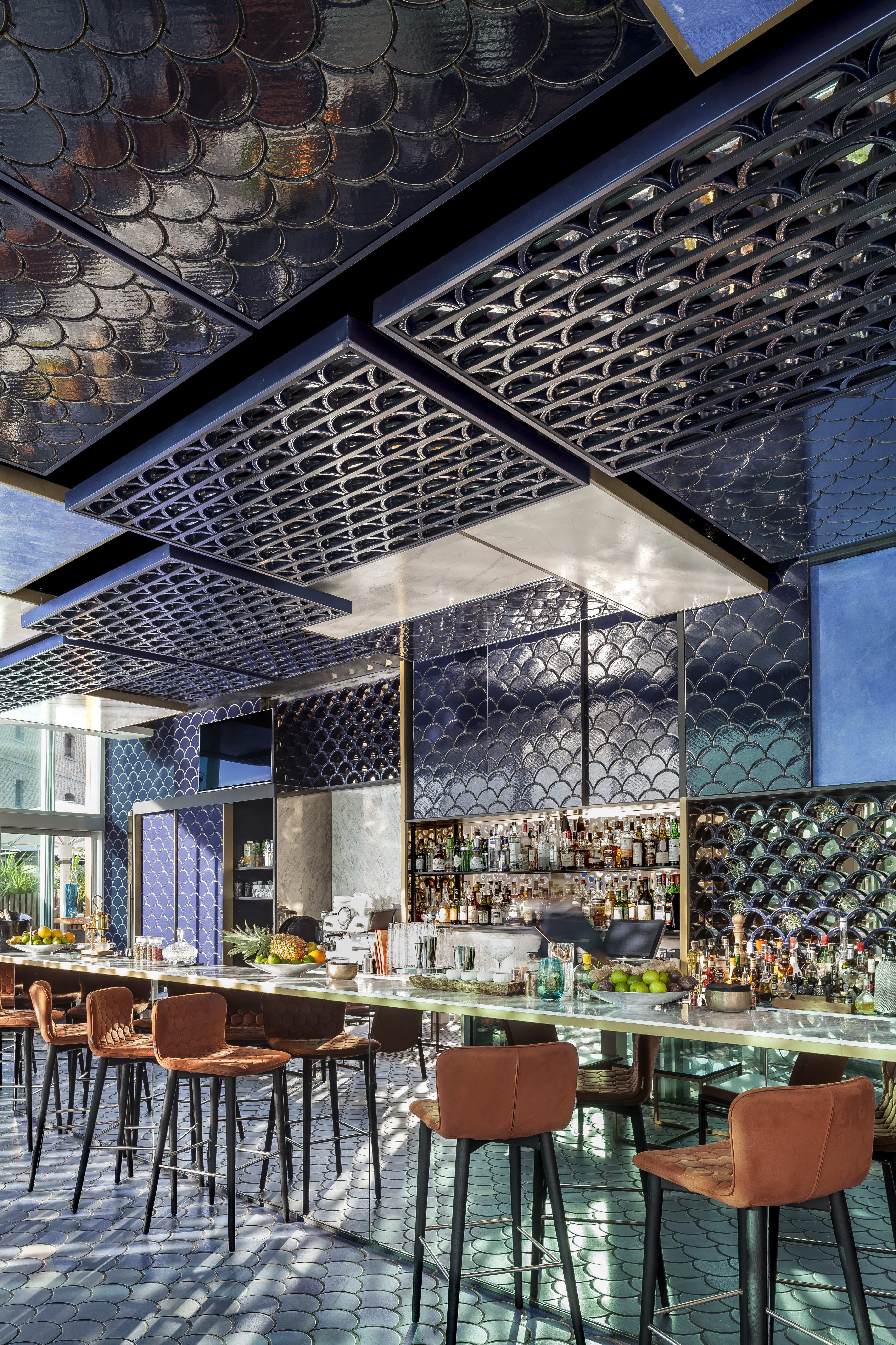 Blue Wave Cocktail Bar by EL EQUIPO CREATIVO - Architizer