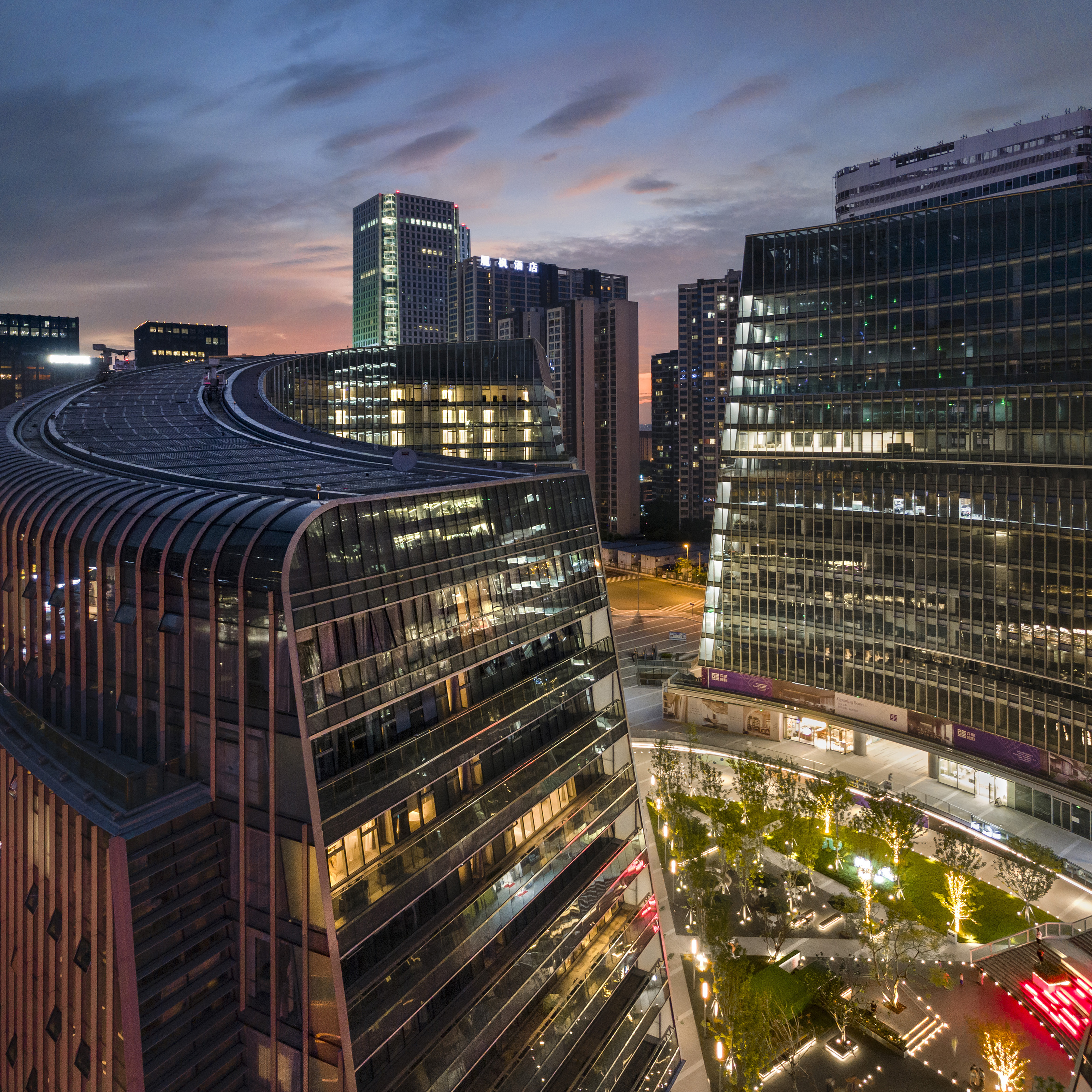 Chengdu Co-Innovation and Cooperation Center by LAGUARDA.LOW ARCHITECTS ...