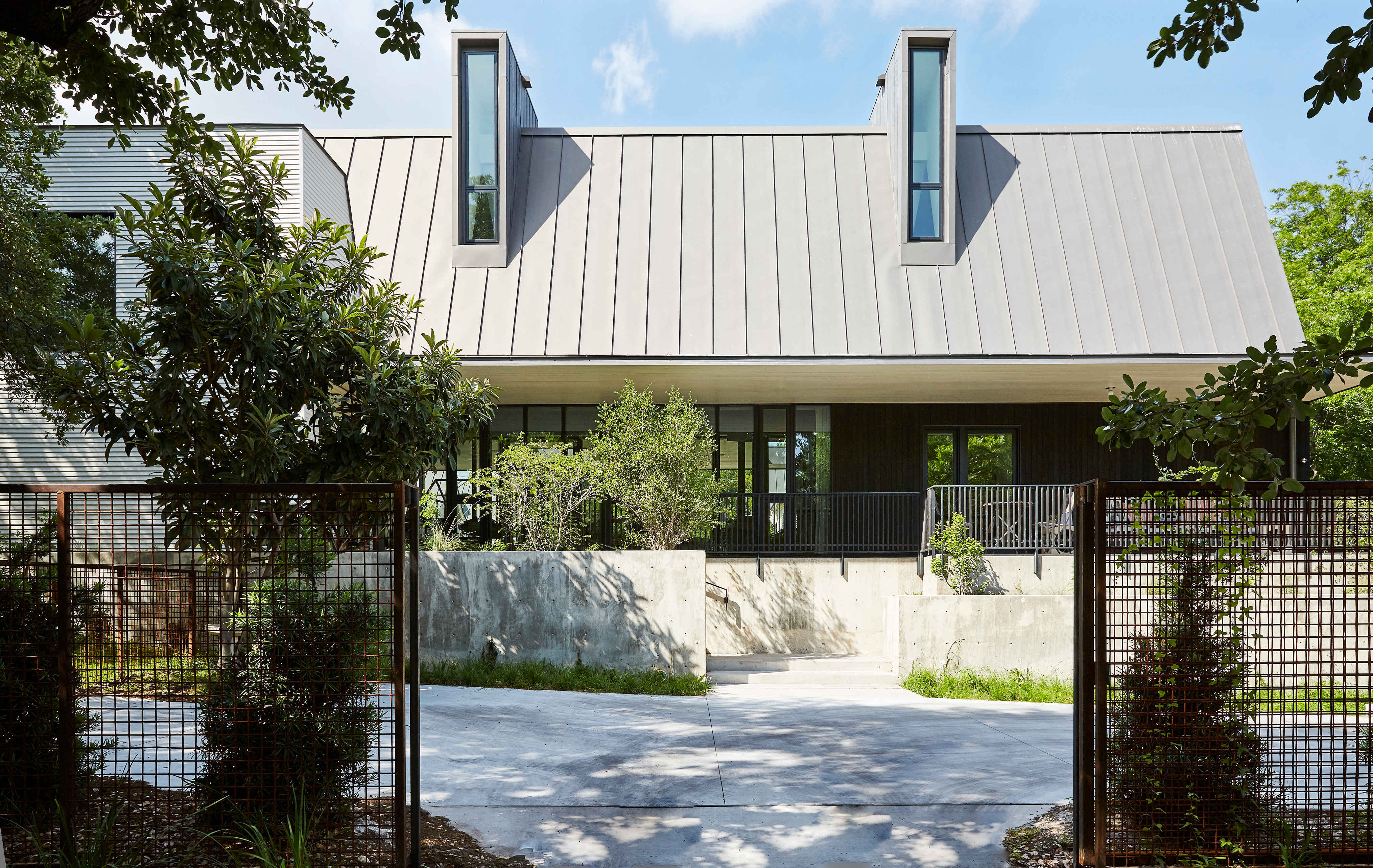 Motor Court House by Murray Legge Architecture - Architizer