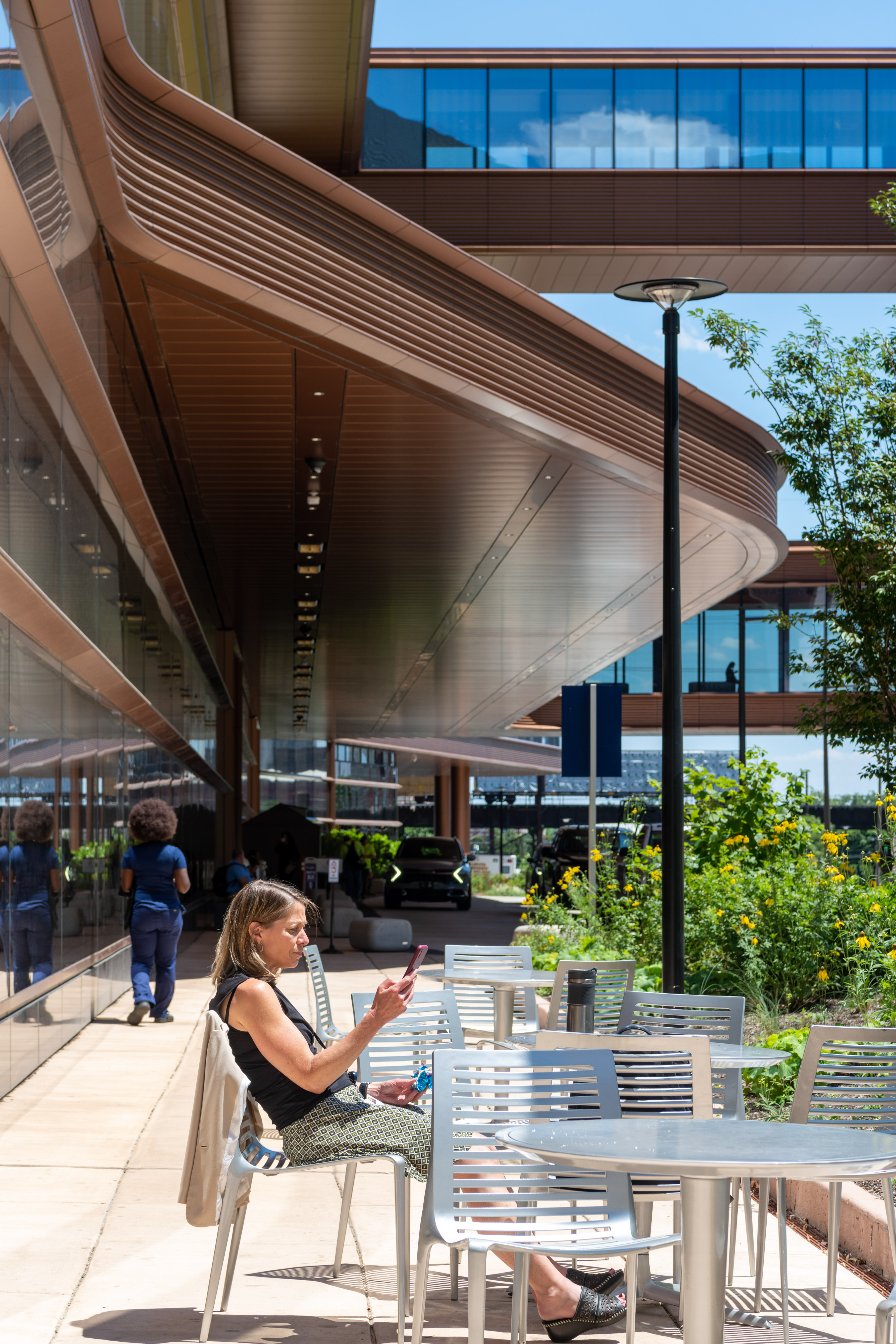 The Pavilion at the Hospital of the University of Pennsylvania by HDR ...