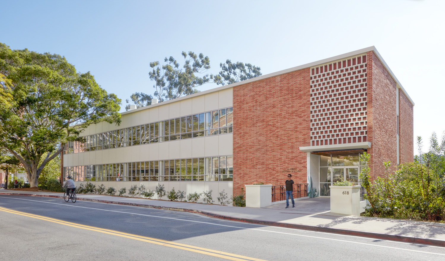 UCLA Botany Building Renovation by CO Architects - Architizer