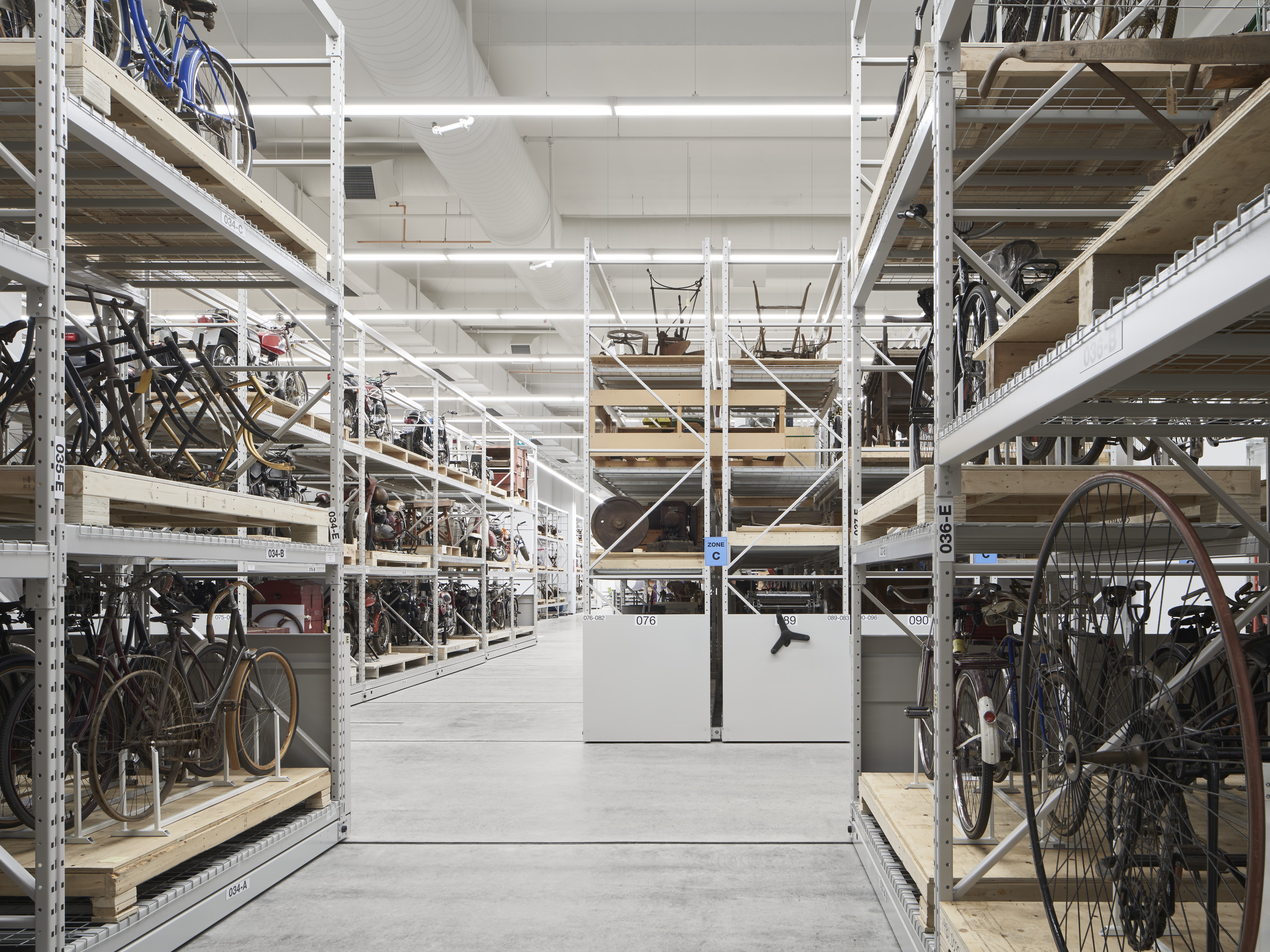 Ingenium Centre by Diamond Schmitt - Architizer