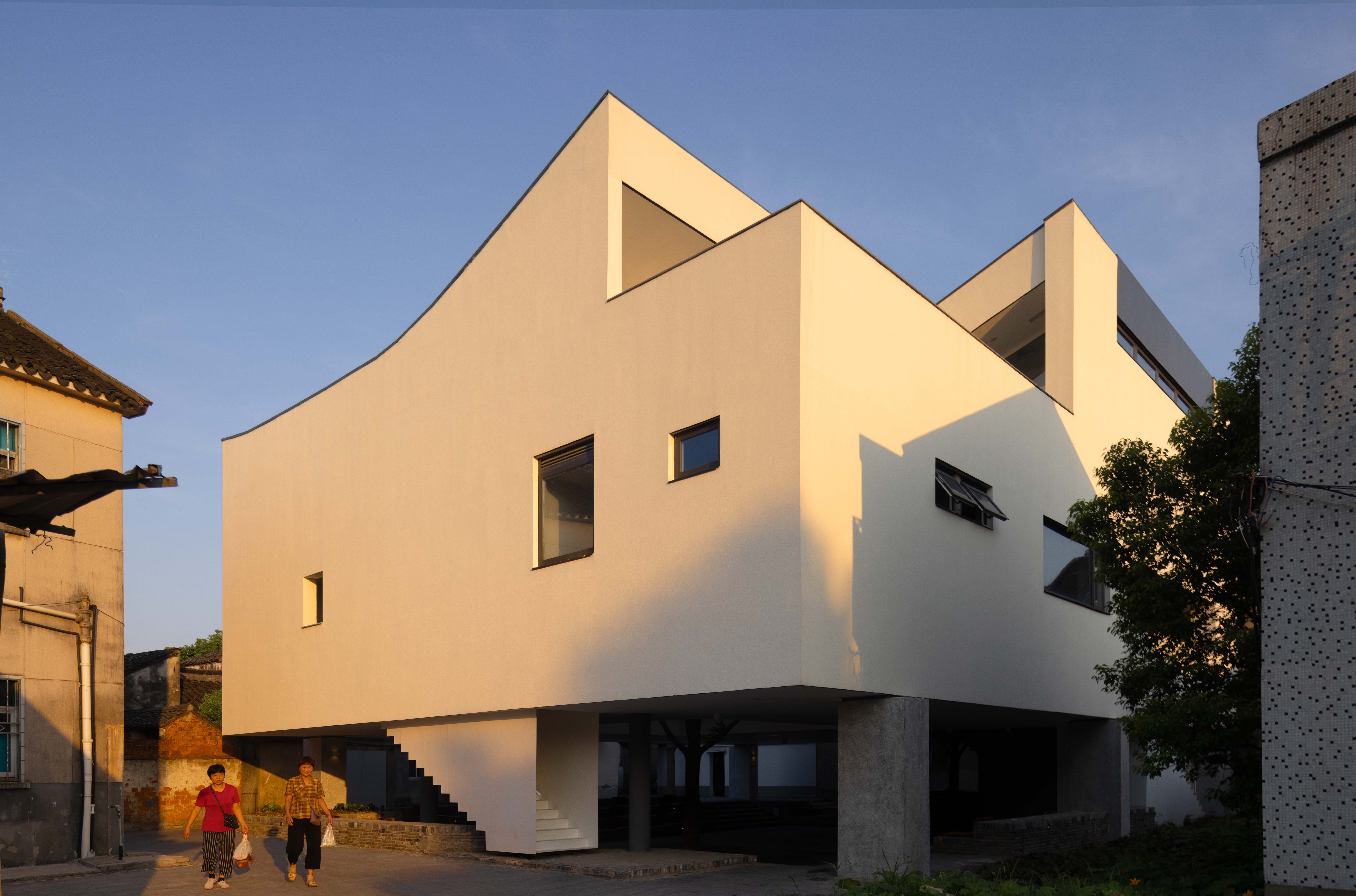 Bache Community Center by DEDANG DESIGN - Architizer