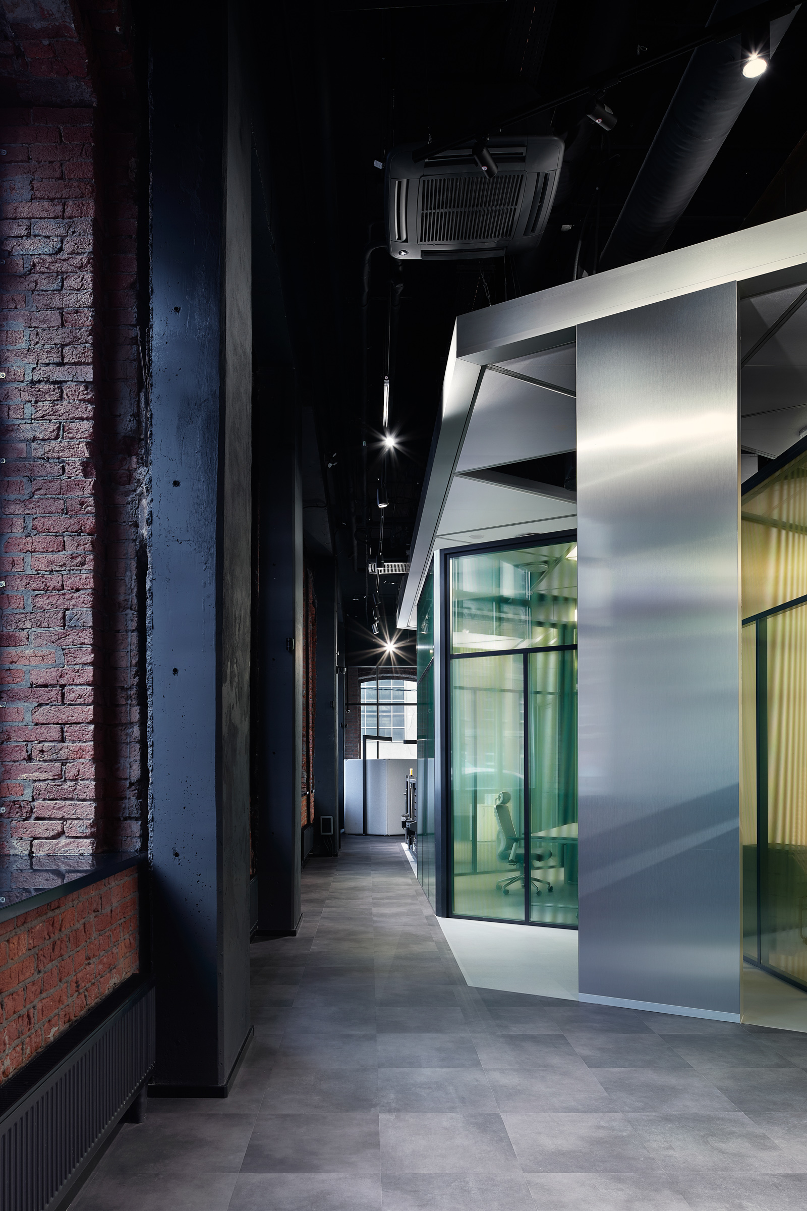 “Aluminum forest”/ Alutech Office-showroom by VOX ARCHITECTS - Architizer