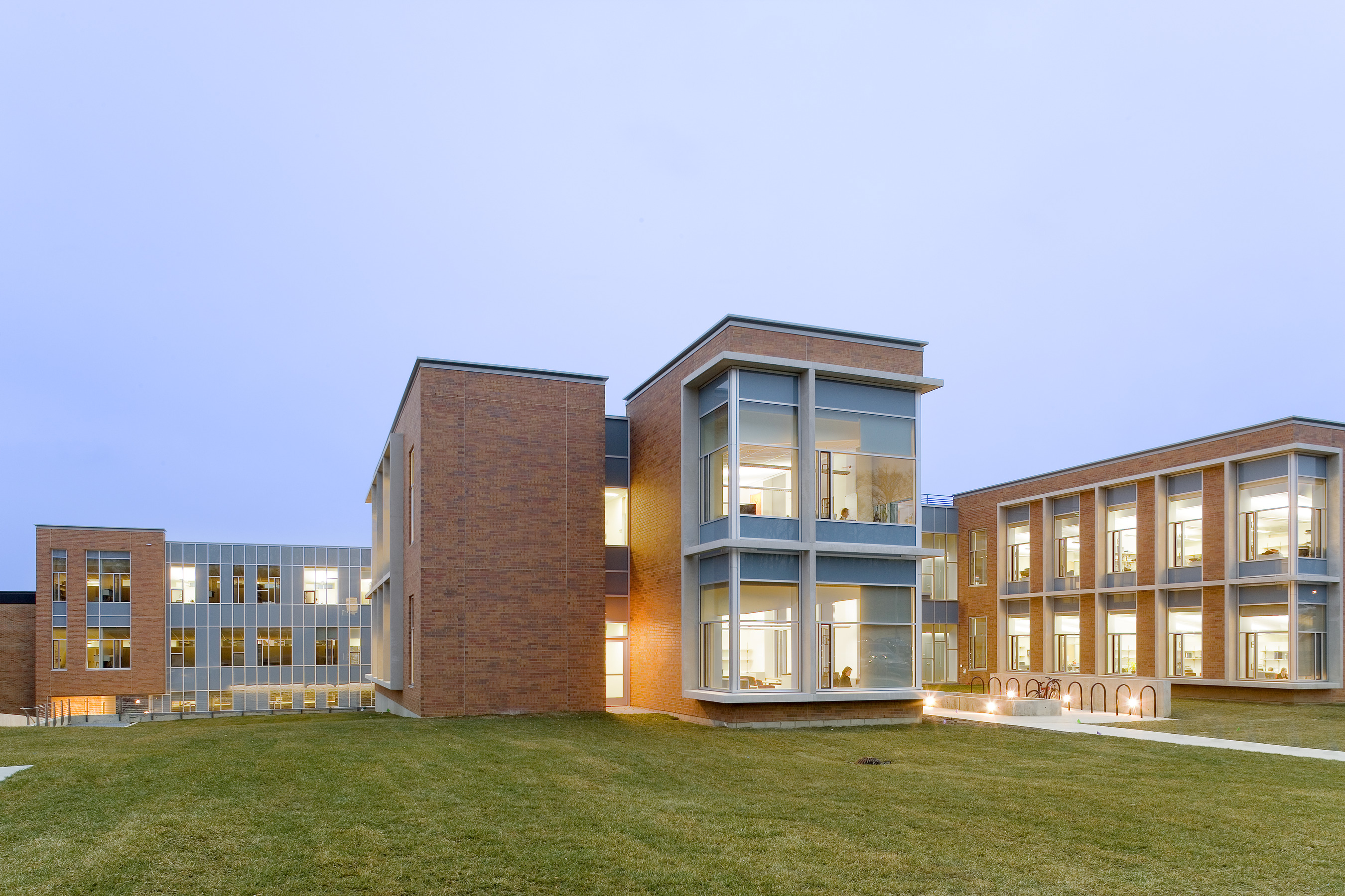 Computer Science and Engineering Building by Diamond Schmitt - Architizer