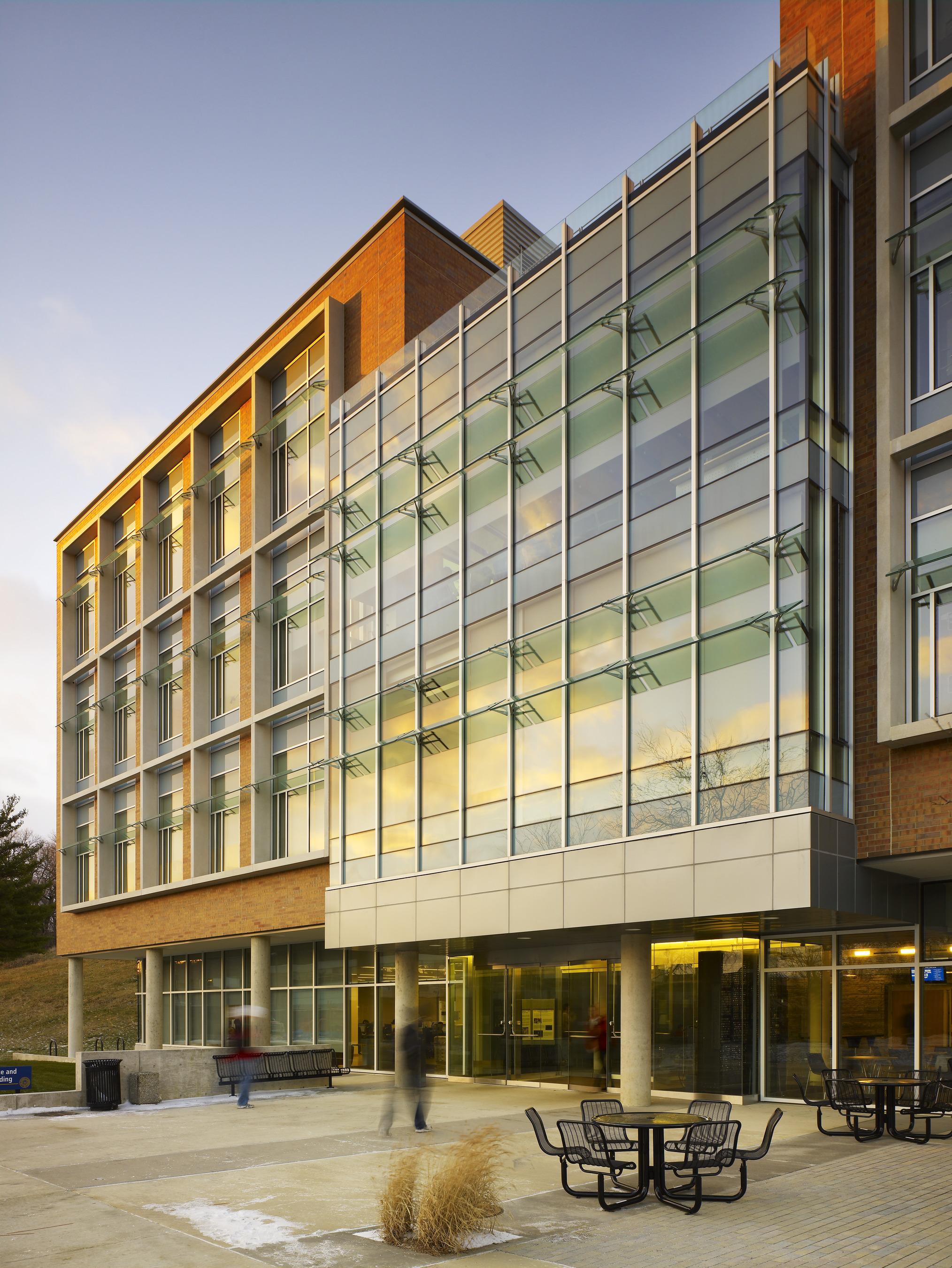 Computer Science and Engineering Building by Diamond Schmitt - Architizer