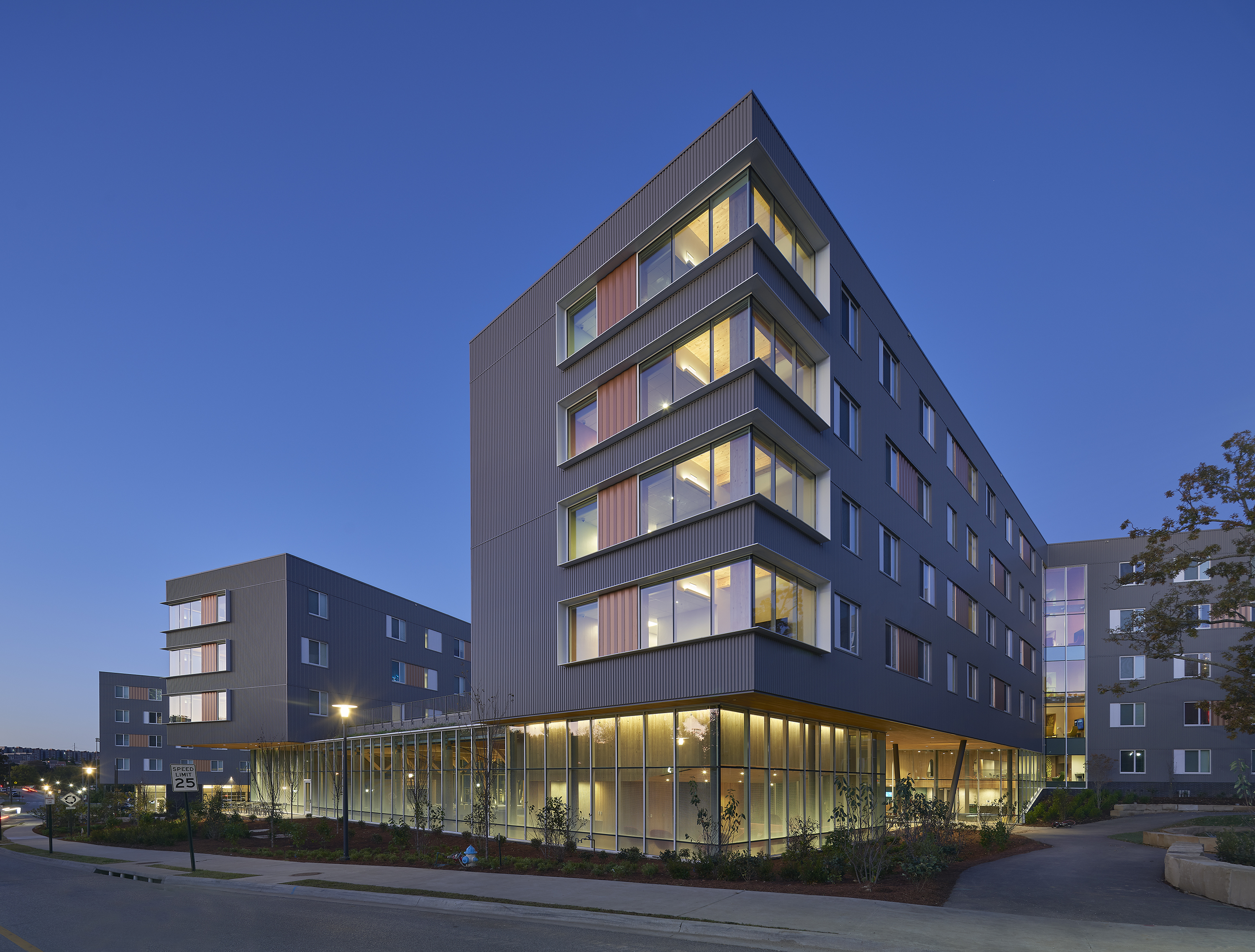 University of Arkansas Adohi Hall by modus studio - Architizer