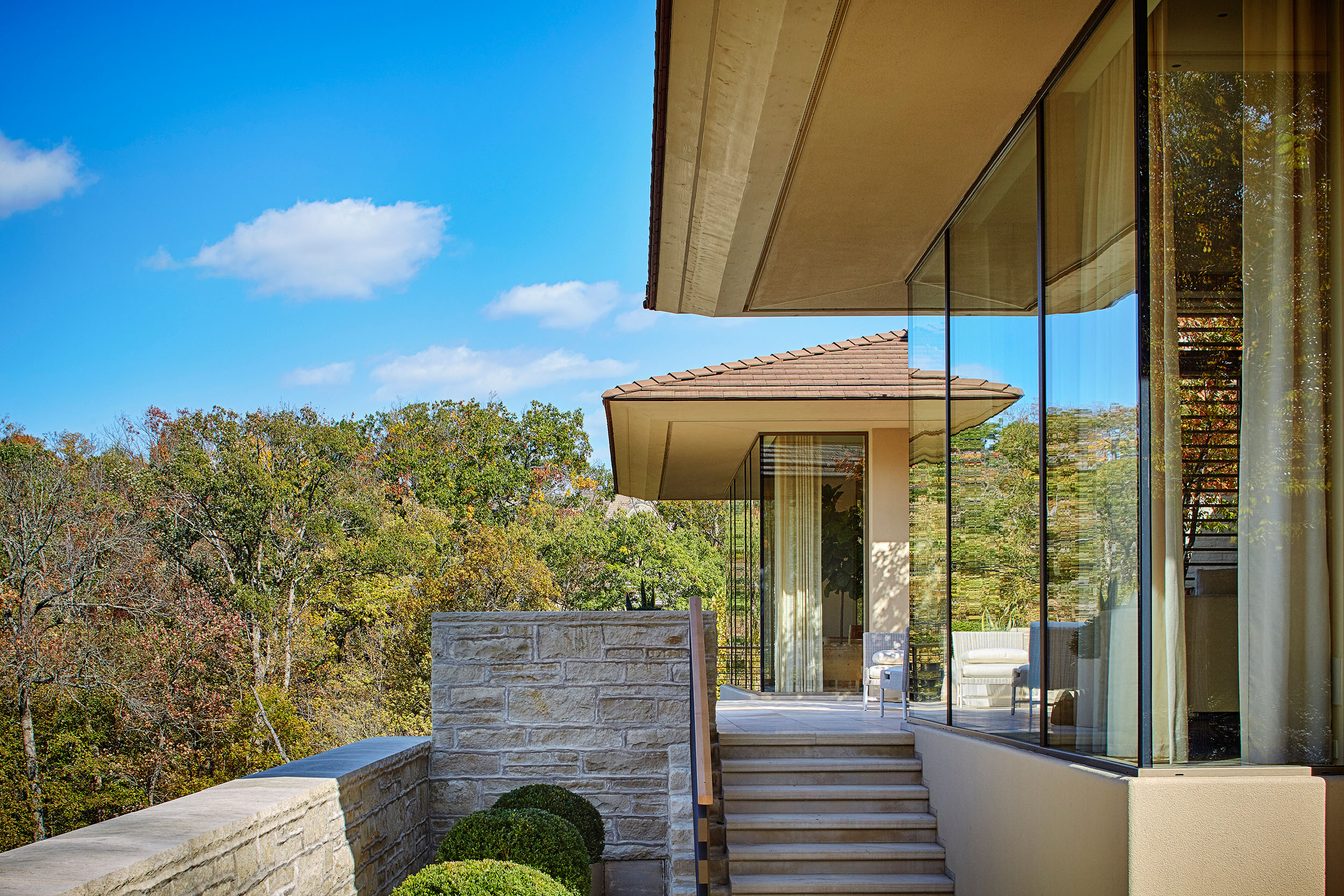 Lake View Residence by Urban Prairie Architectural Collaborative ...