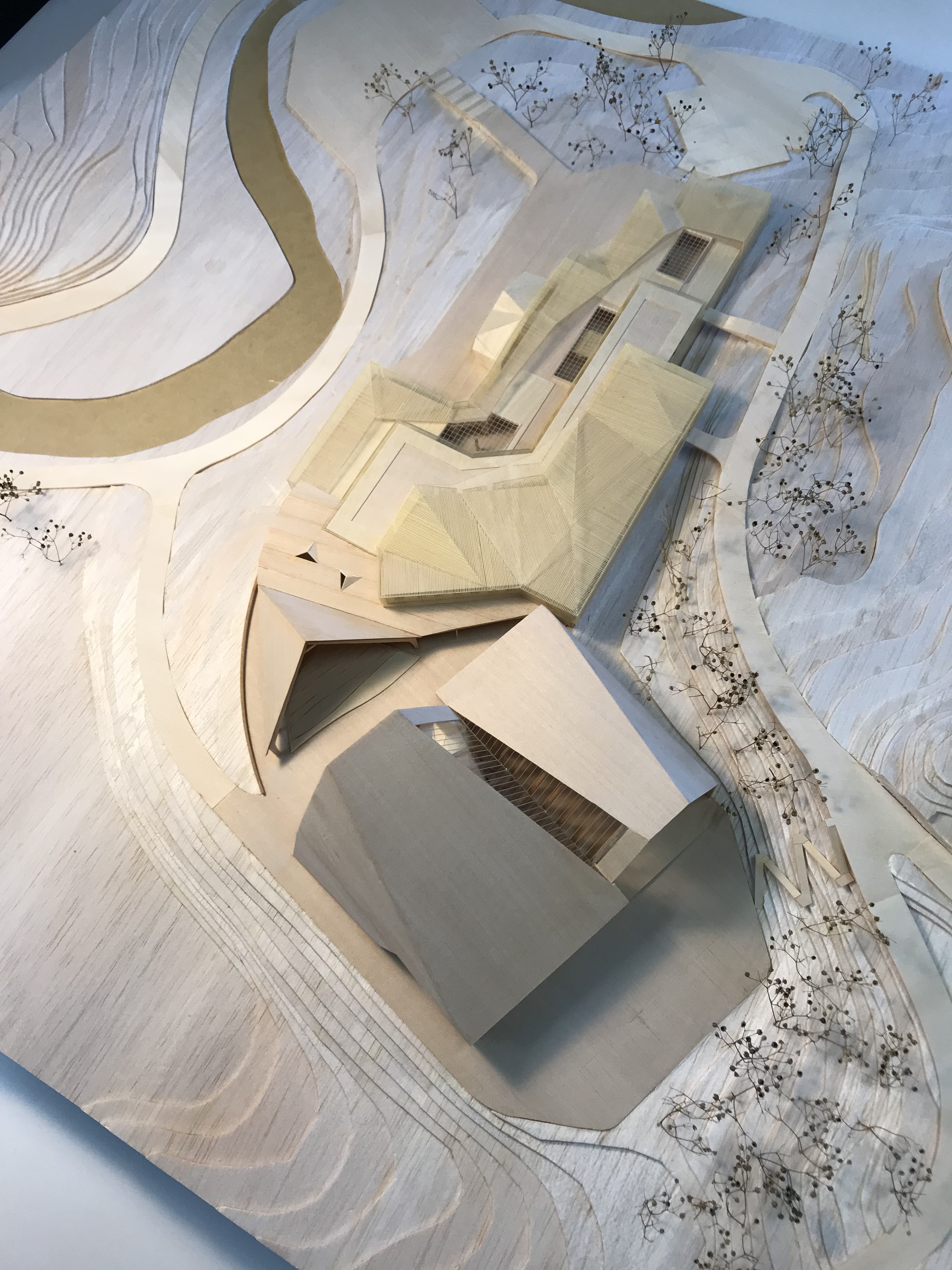 Getu Climbing Gymnasium of Ziyun - Twin Arch Timber Structure Salute to ...