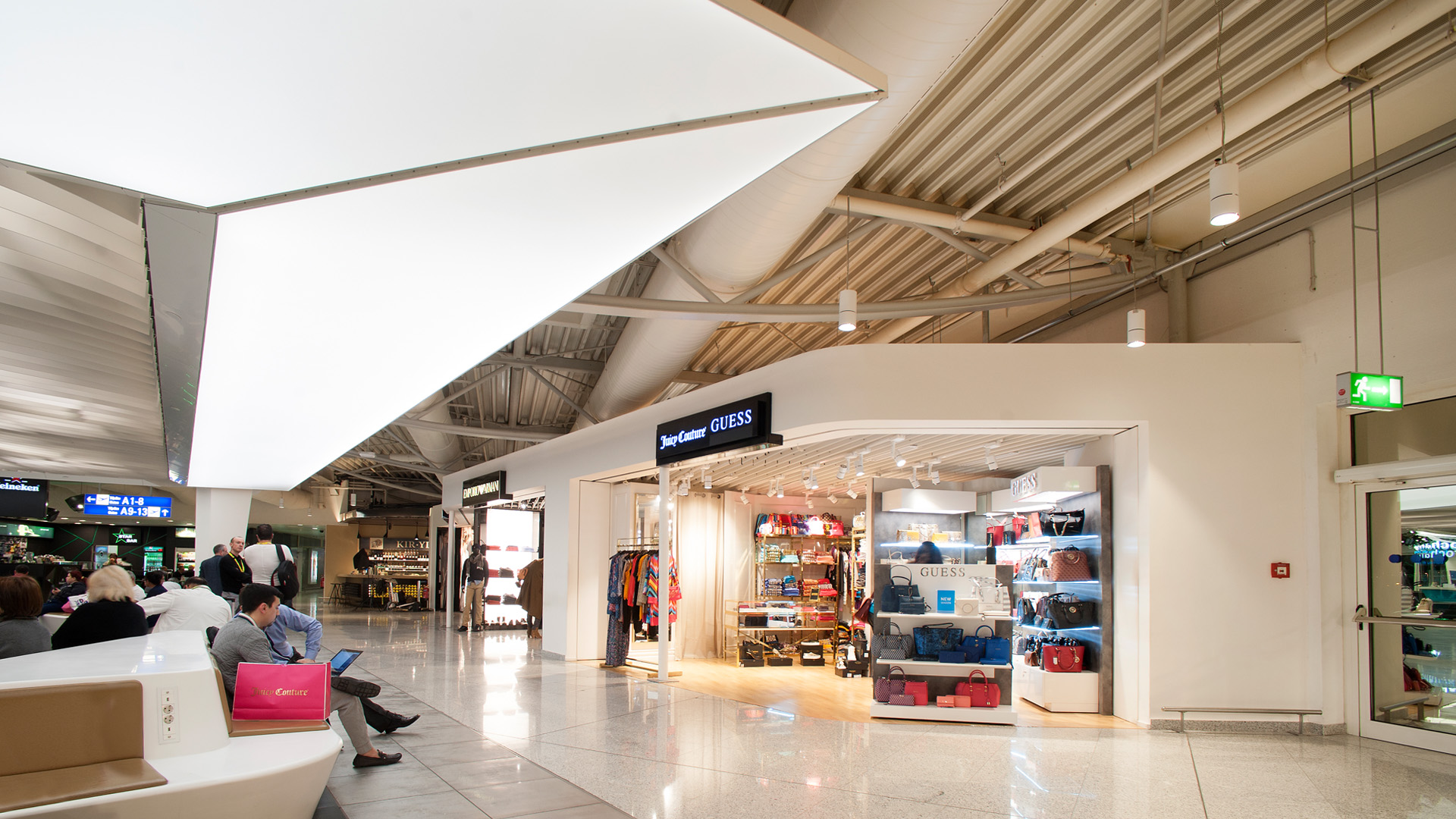 HELLENIC DUTY FREE SHOPS Core Store-Boutiques by AETER ARCHITECTS ...