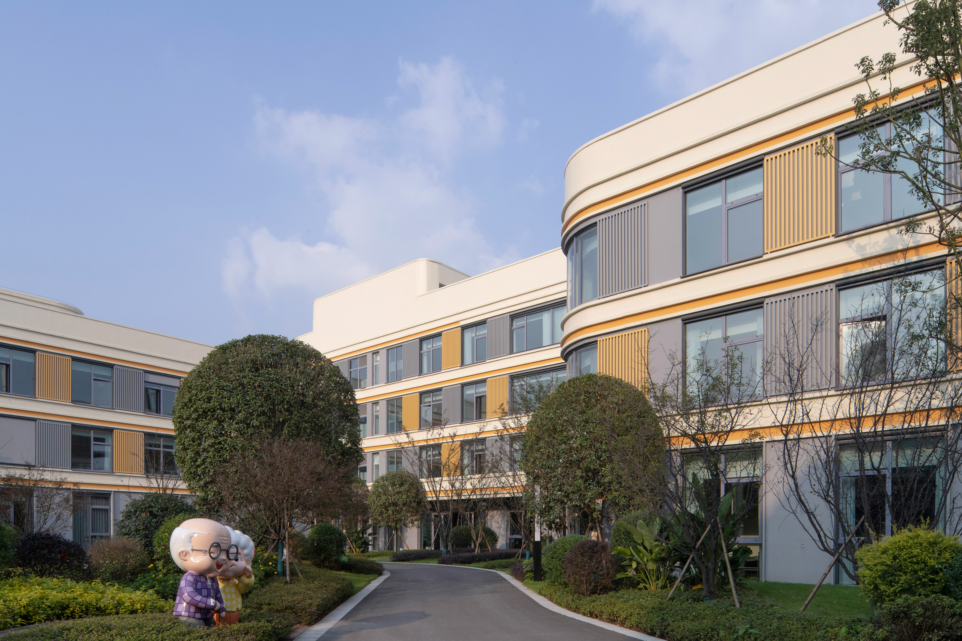 Chengdu CHUNTAI WANG Medical and Nursing Rehabilitation Care ...