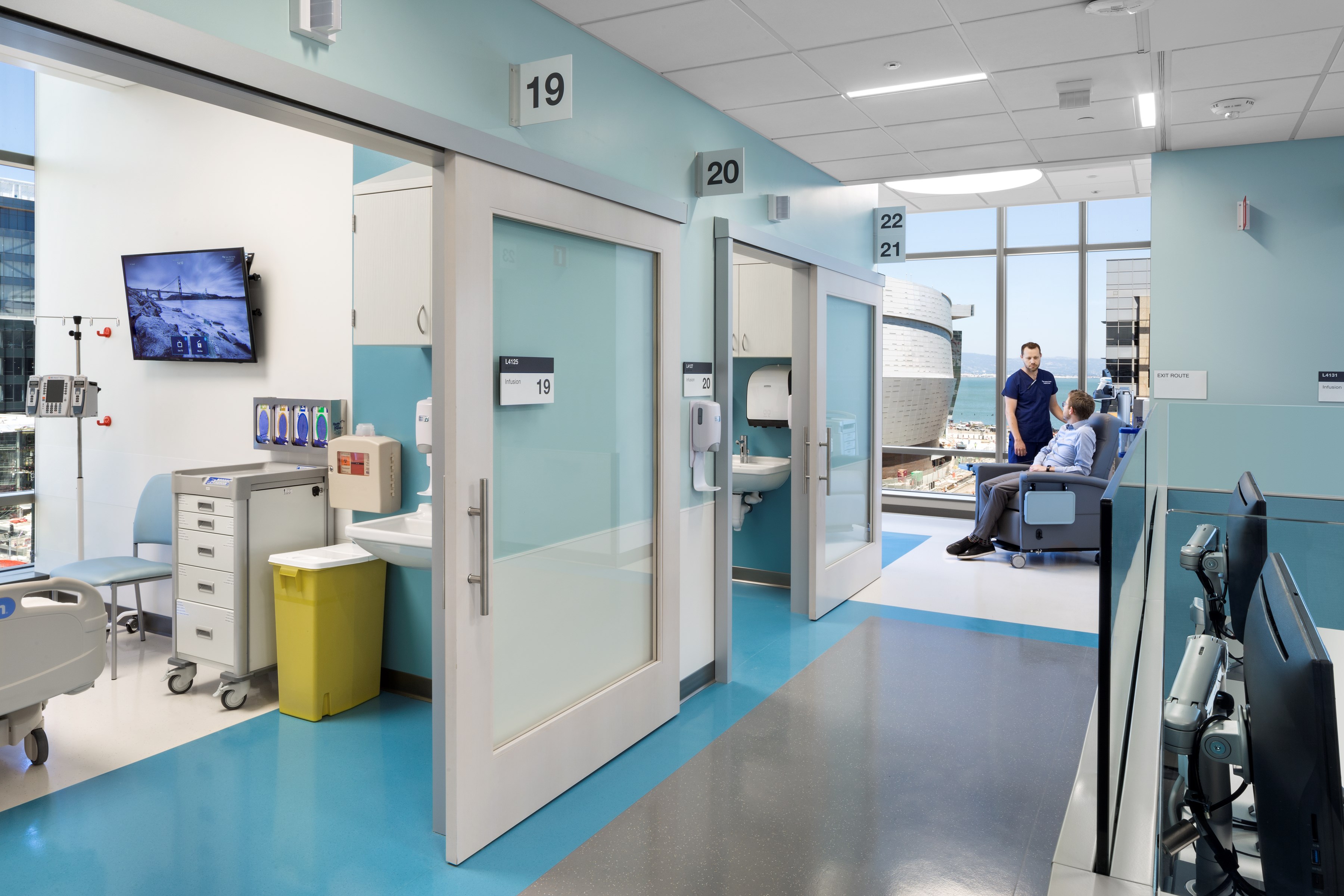 UCSF Bakar Precision Cancer Medicine Building by Stantec - Architizer