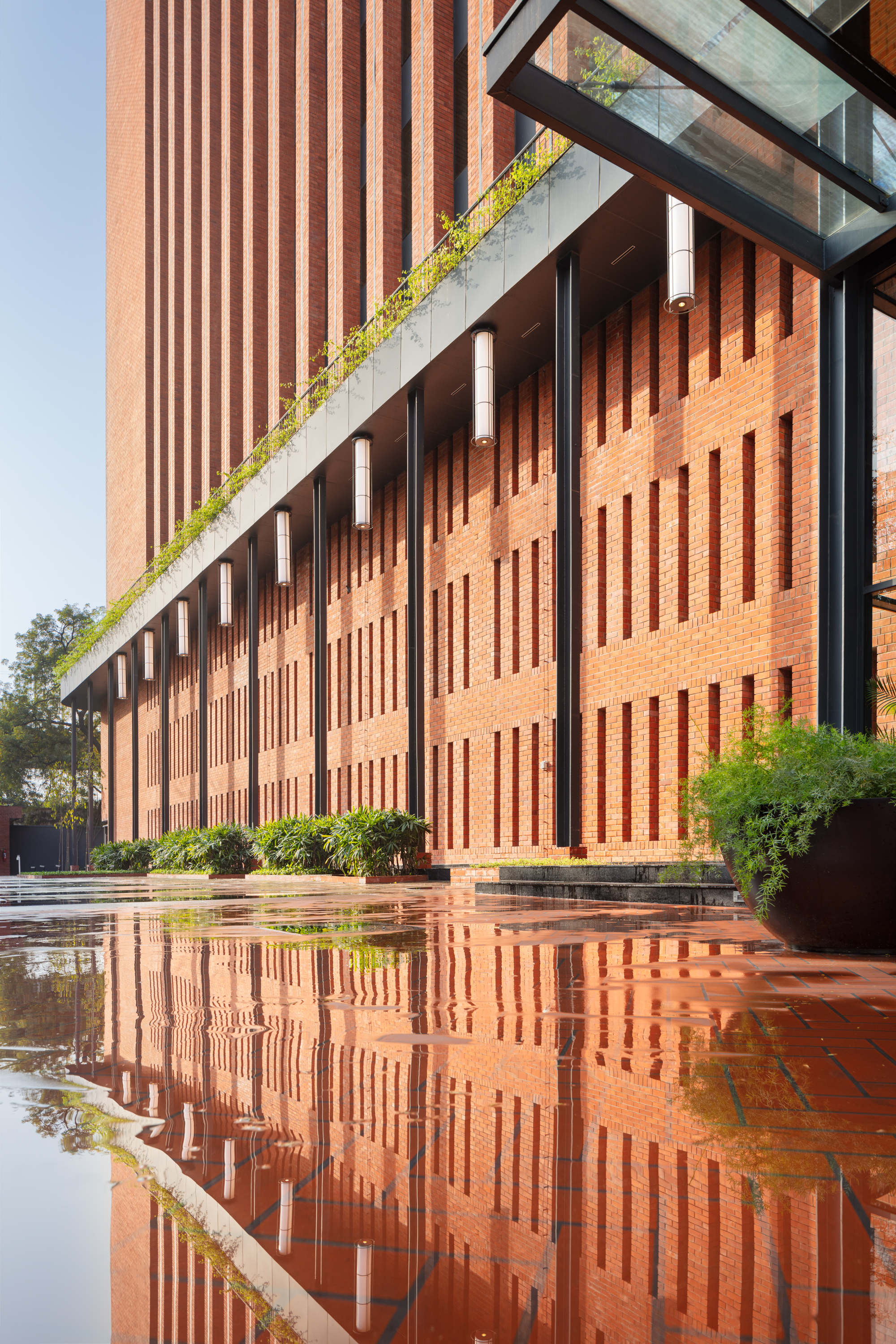 Max House, New Delhi by Studio Lotus - Architizer