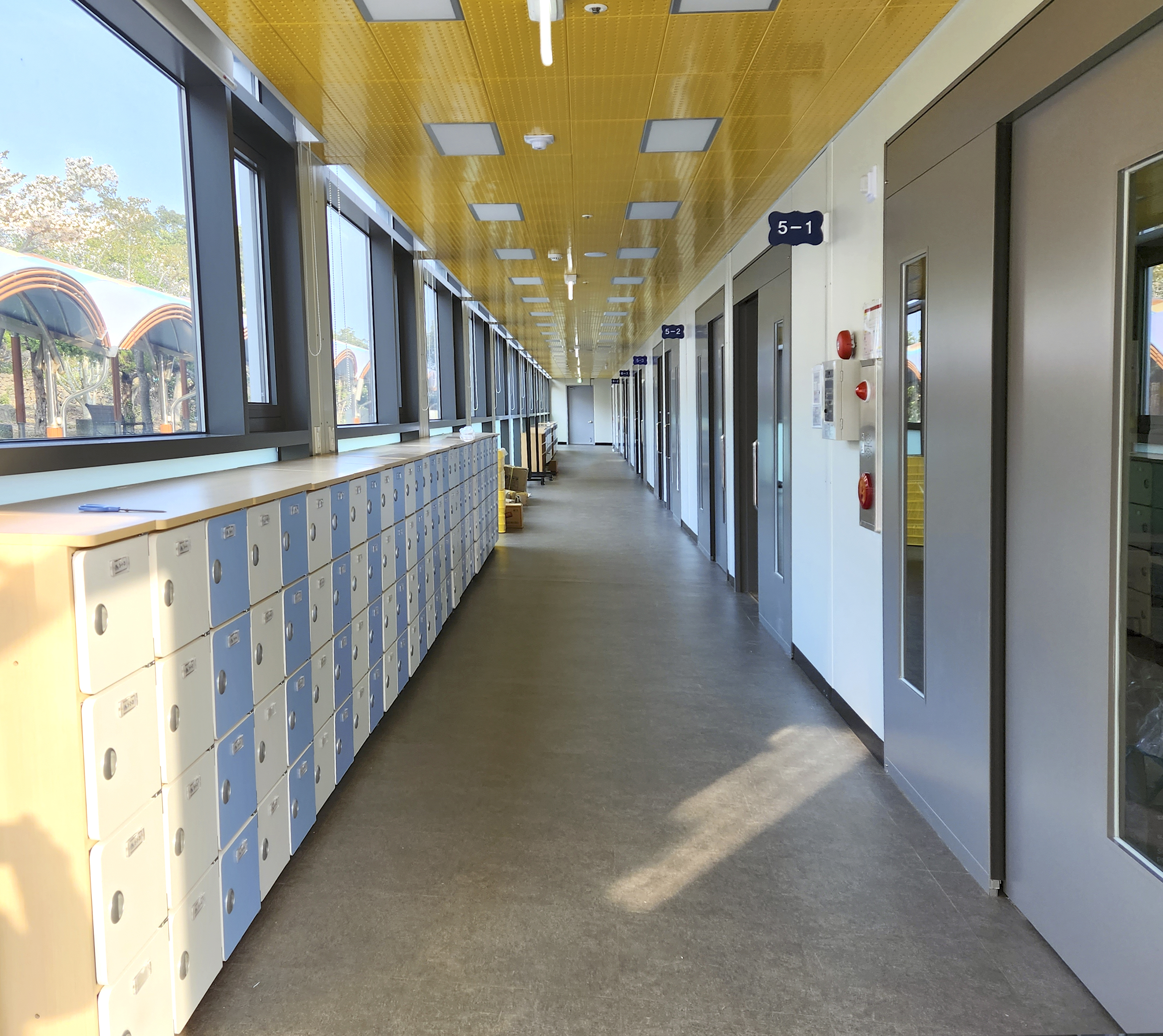 Jeju Pyoseon Elementary School by PLANM - Architizer