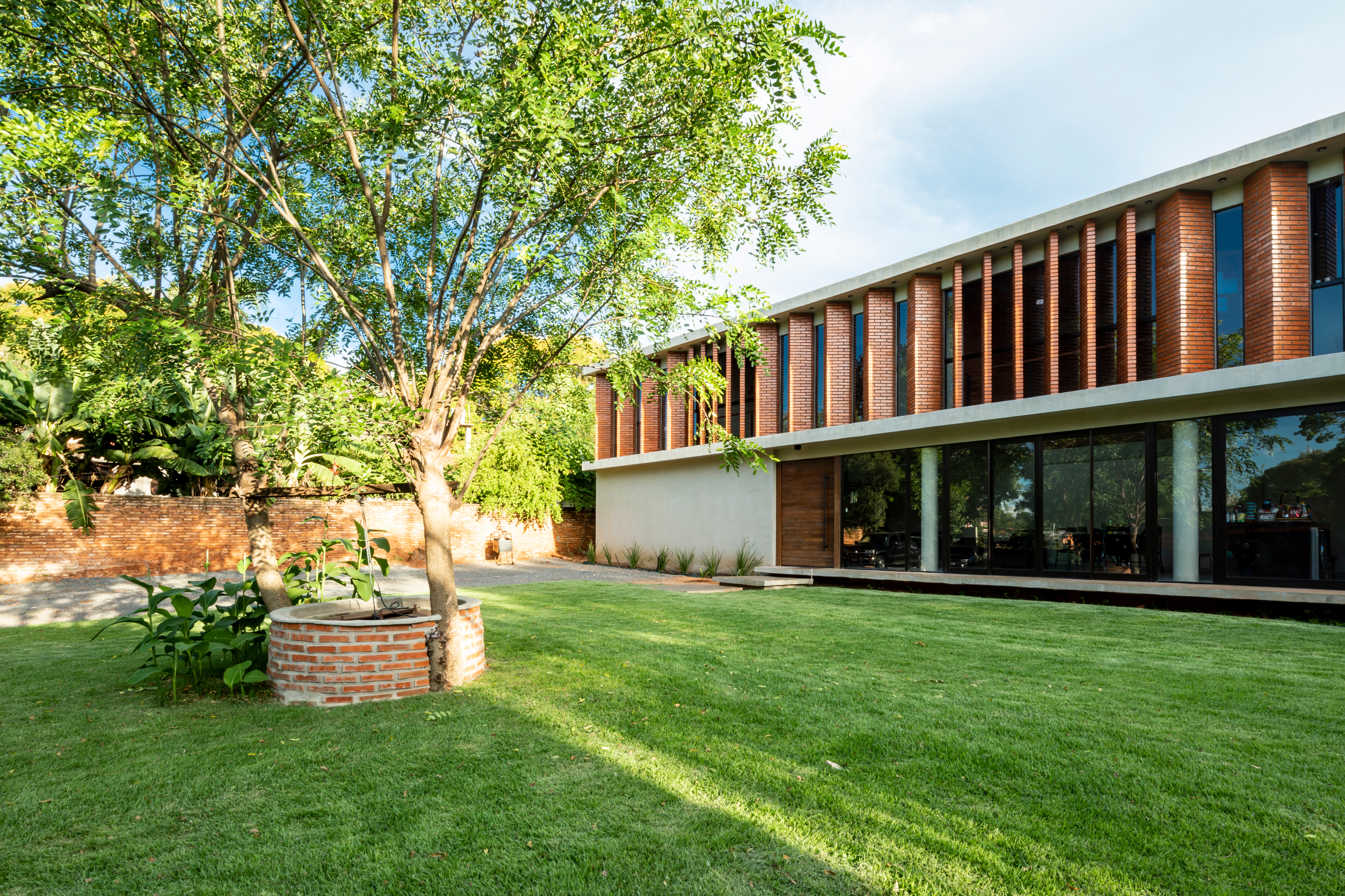 LUMINA HOUSE by Hoga Arquitectura - Architizer