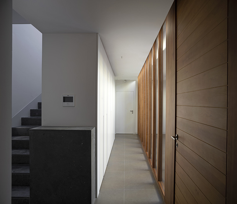 Convent House by Mano de Santo - Architizer
