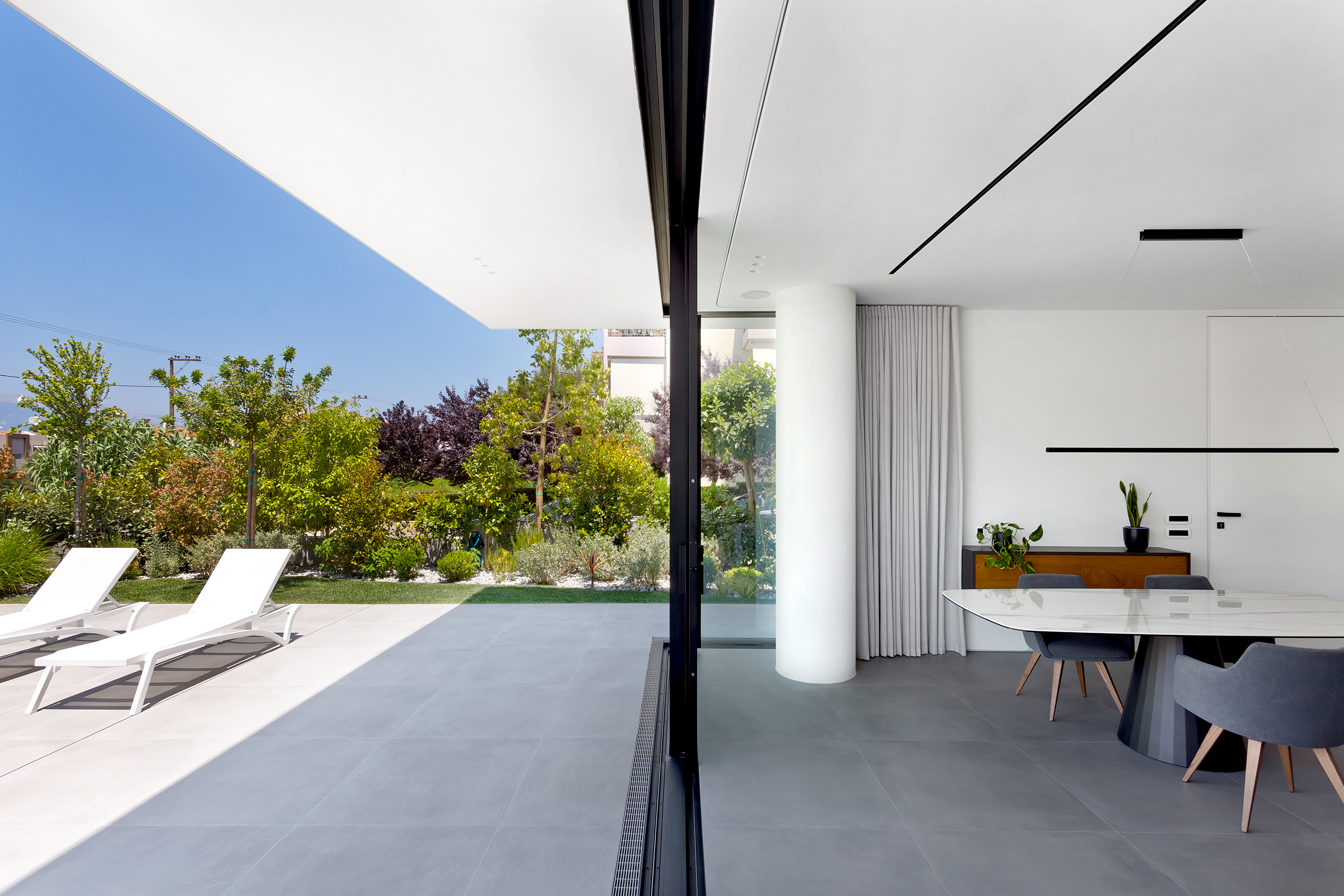 Frame House by Façade - Architizer