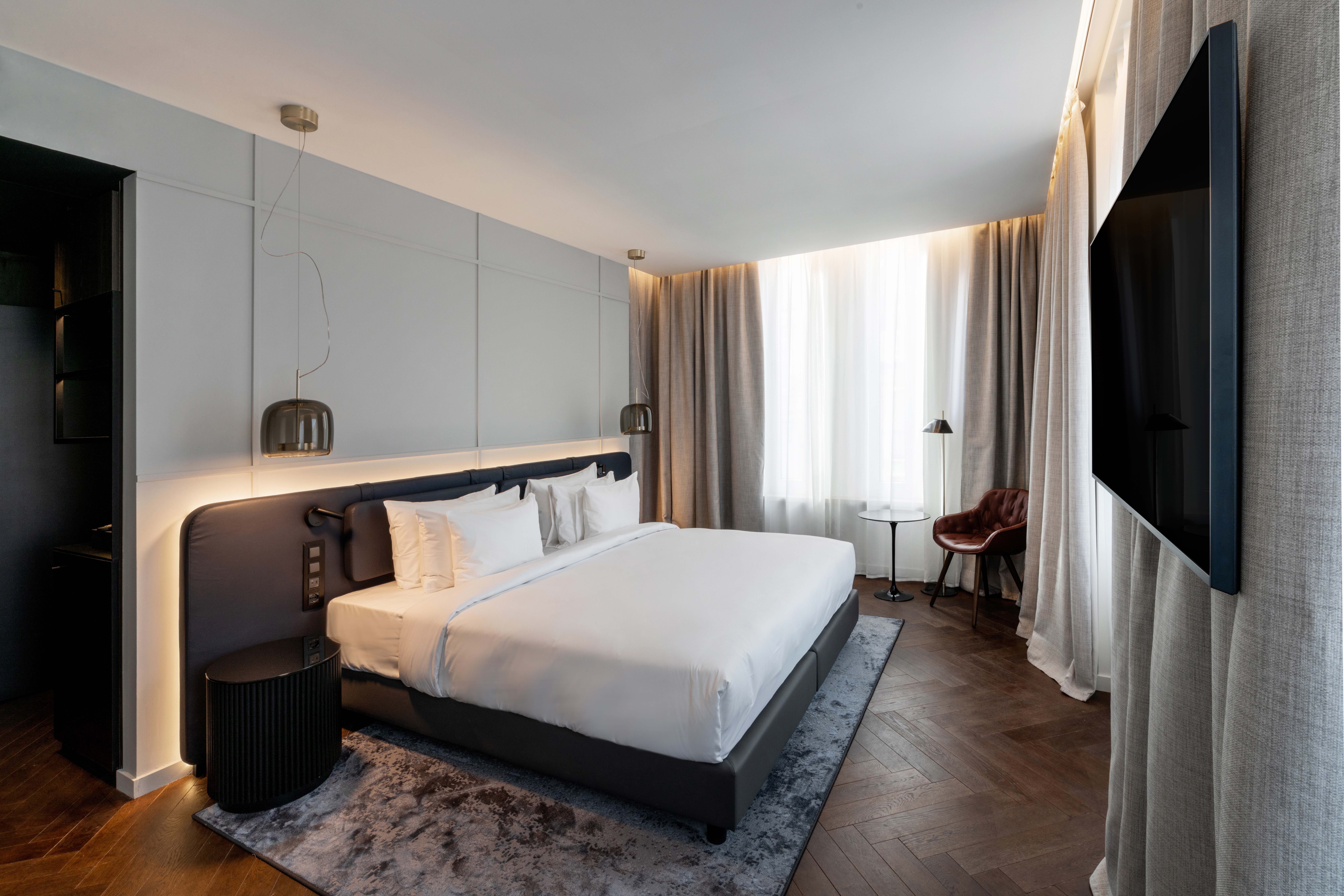 Radisson Collection Hotel, Santa Sofia Milan by Studio Marco Piva ...