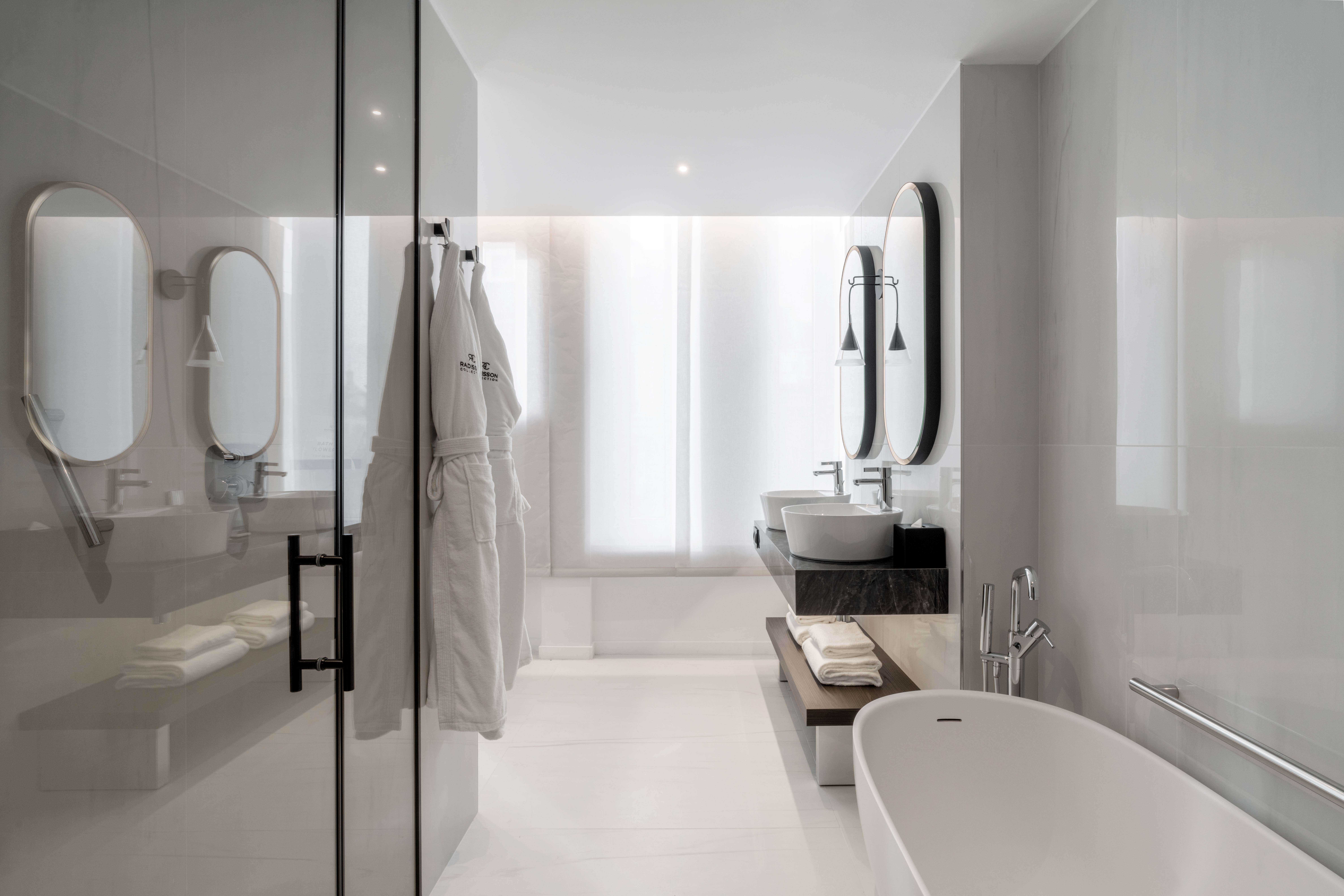 Radisson Collection Hotel, Santa Sofia Milan by Studio Marco Piva ...